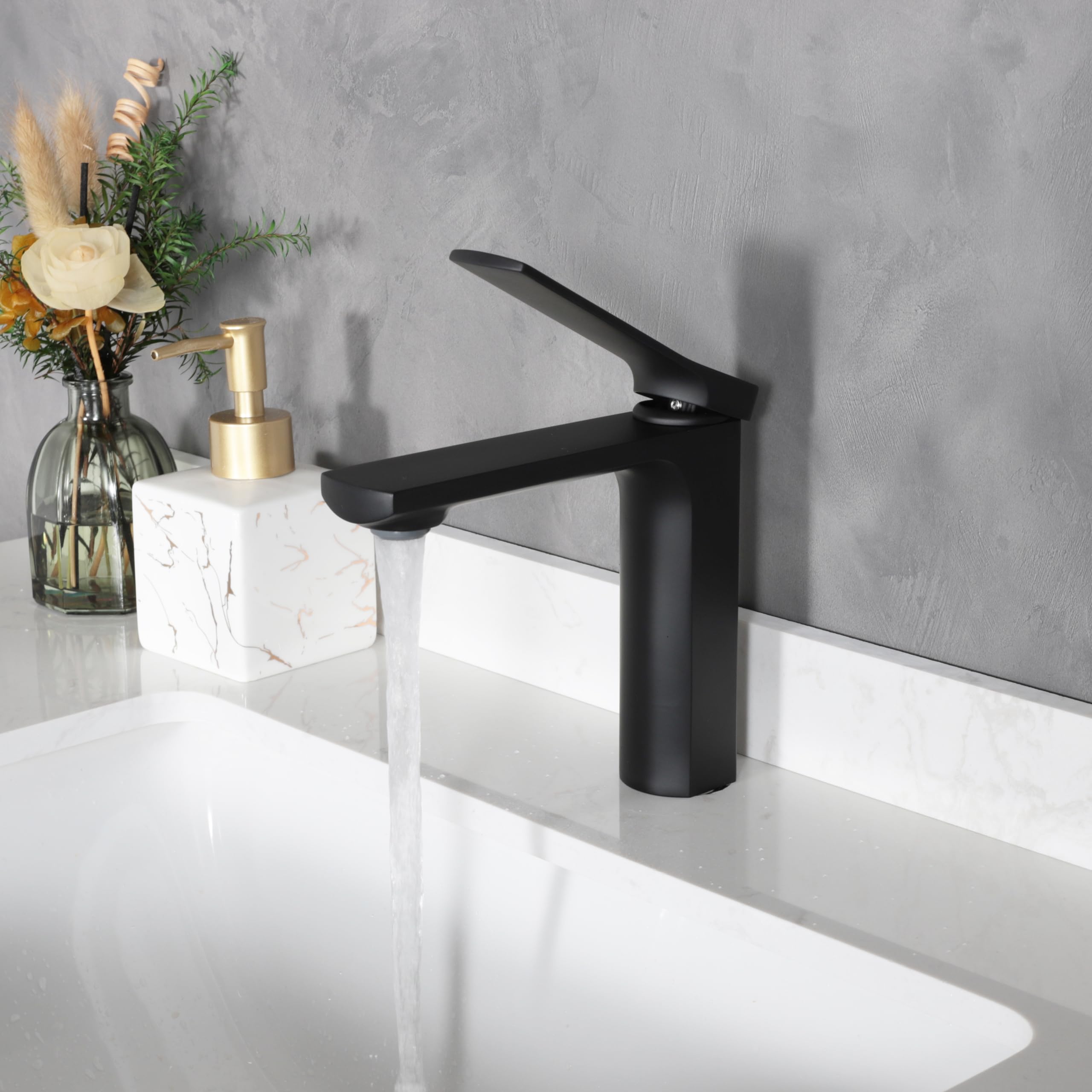Galim Bathroom Faucets, Single Hole Sink Faucets for Bath & Kitchen, Heavy-Duty Single Handle Water Faucet, Brass Cartridge, Modern Top Mounted Design, Suitable for Hot and Cold Water, Matte Black