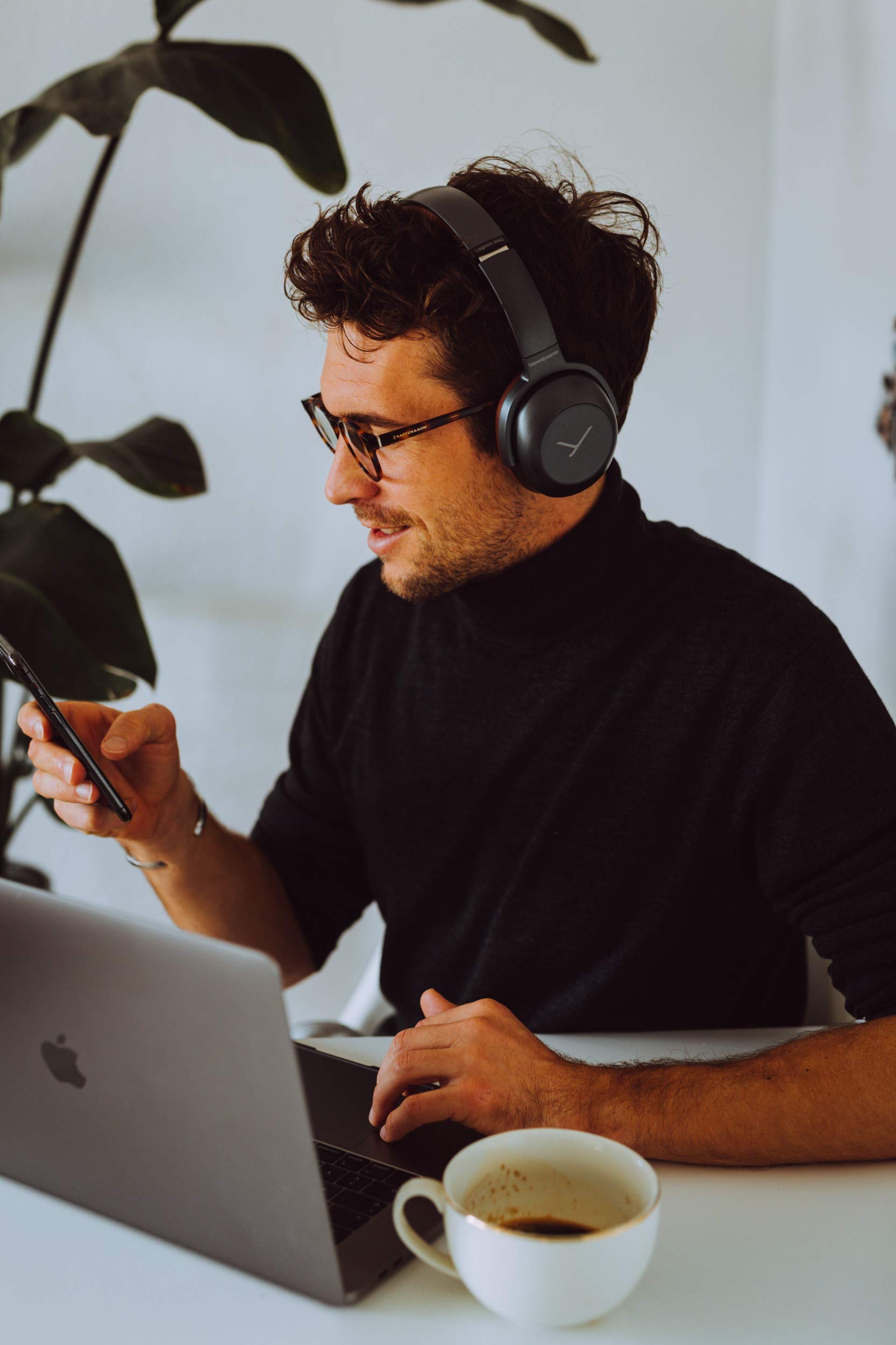 beyerdynamic Lagoon ANC Explorer Bluetooth Headphones with ANC and Sound Personalization Grey/Brown