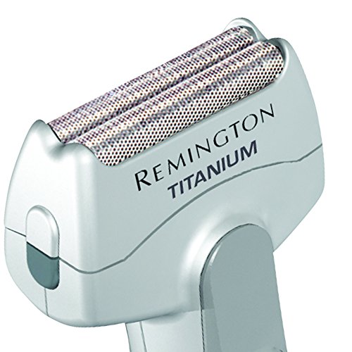 Remington MSC-140 Men's Titanium Battery Operated Foil Travel Shaver, Silver