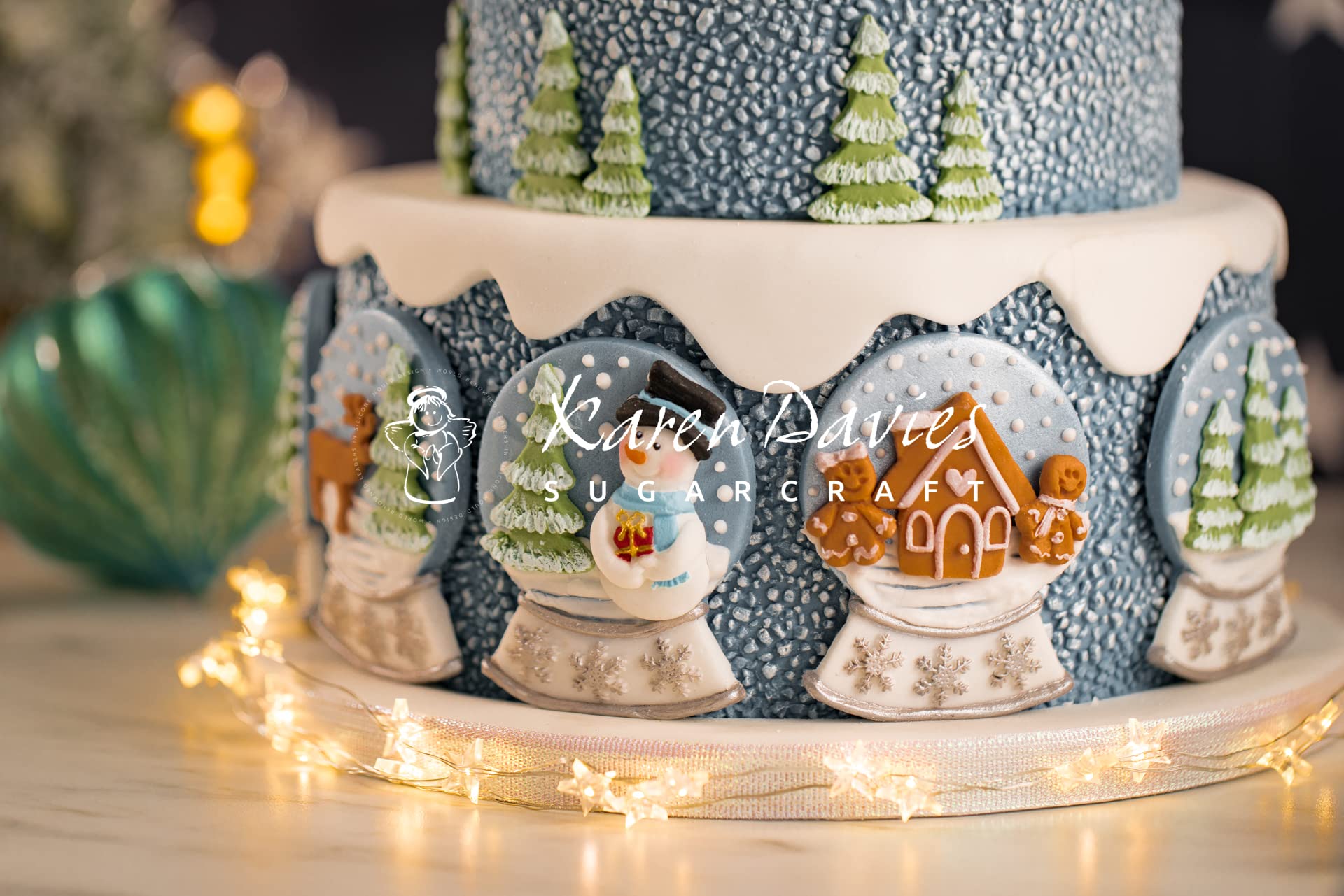 Snowglobe mould
