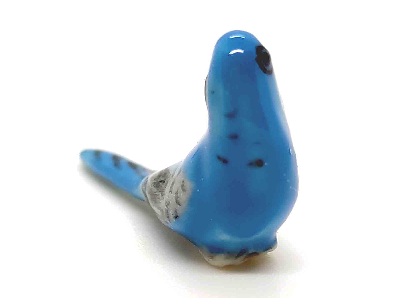 SSJSHOP Macaw Bird Micro Tiny Dollhouse Figurines Ceramic Hand Painted Animals Collectible Small Gift Home Garden Decor (Blue Pendent)