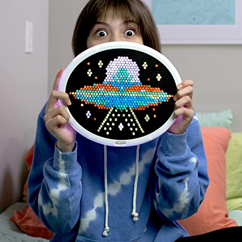 Lite Brite Oval High Definition - Light Up Toy β 650 Mini Pegs, 8 HD Design Templates, Great Gift for Girls and Boys Ages 6+