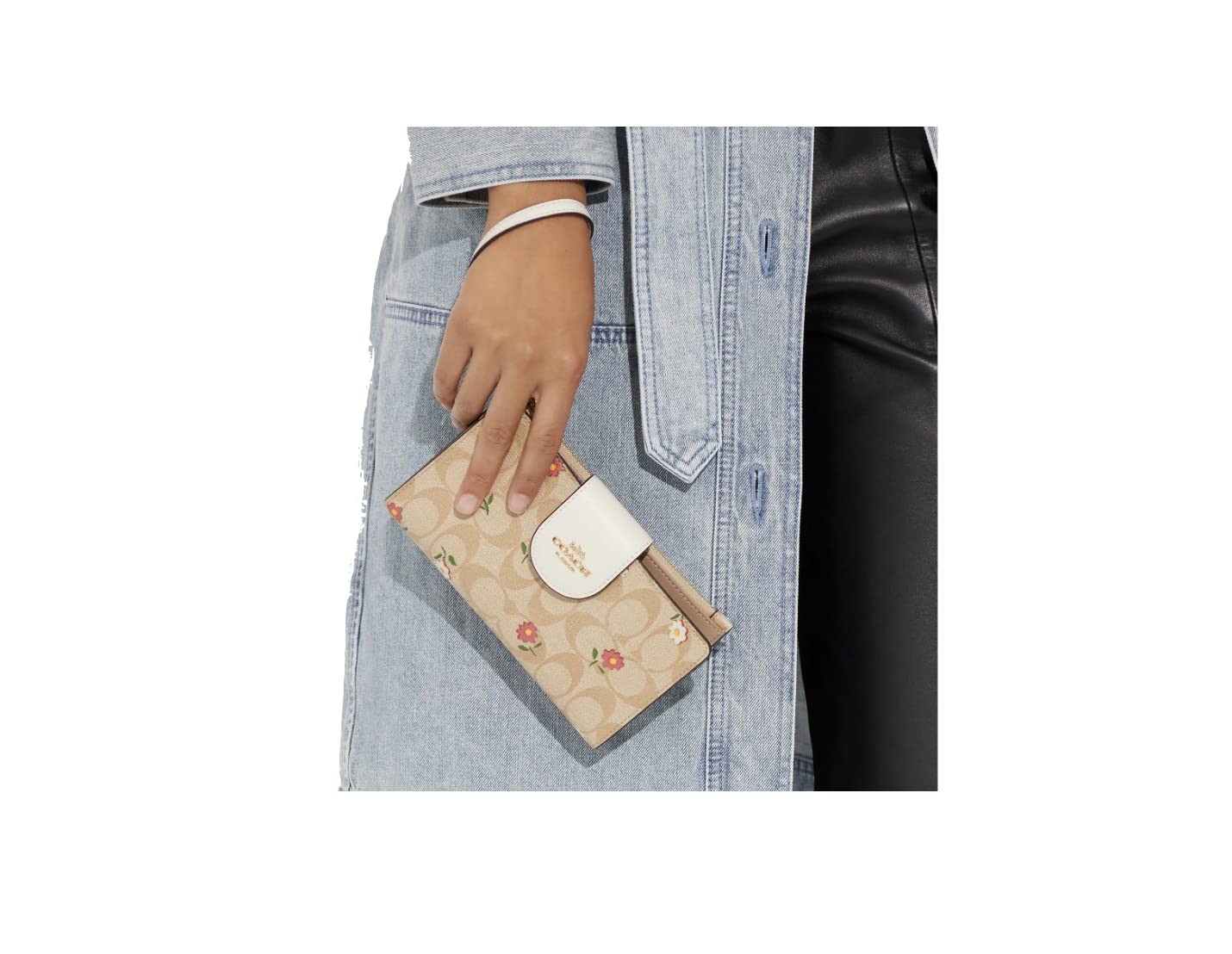 Coach Tech Wallet In Colorblock Signature Canvas (IM/Light Khaki Multi)