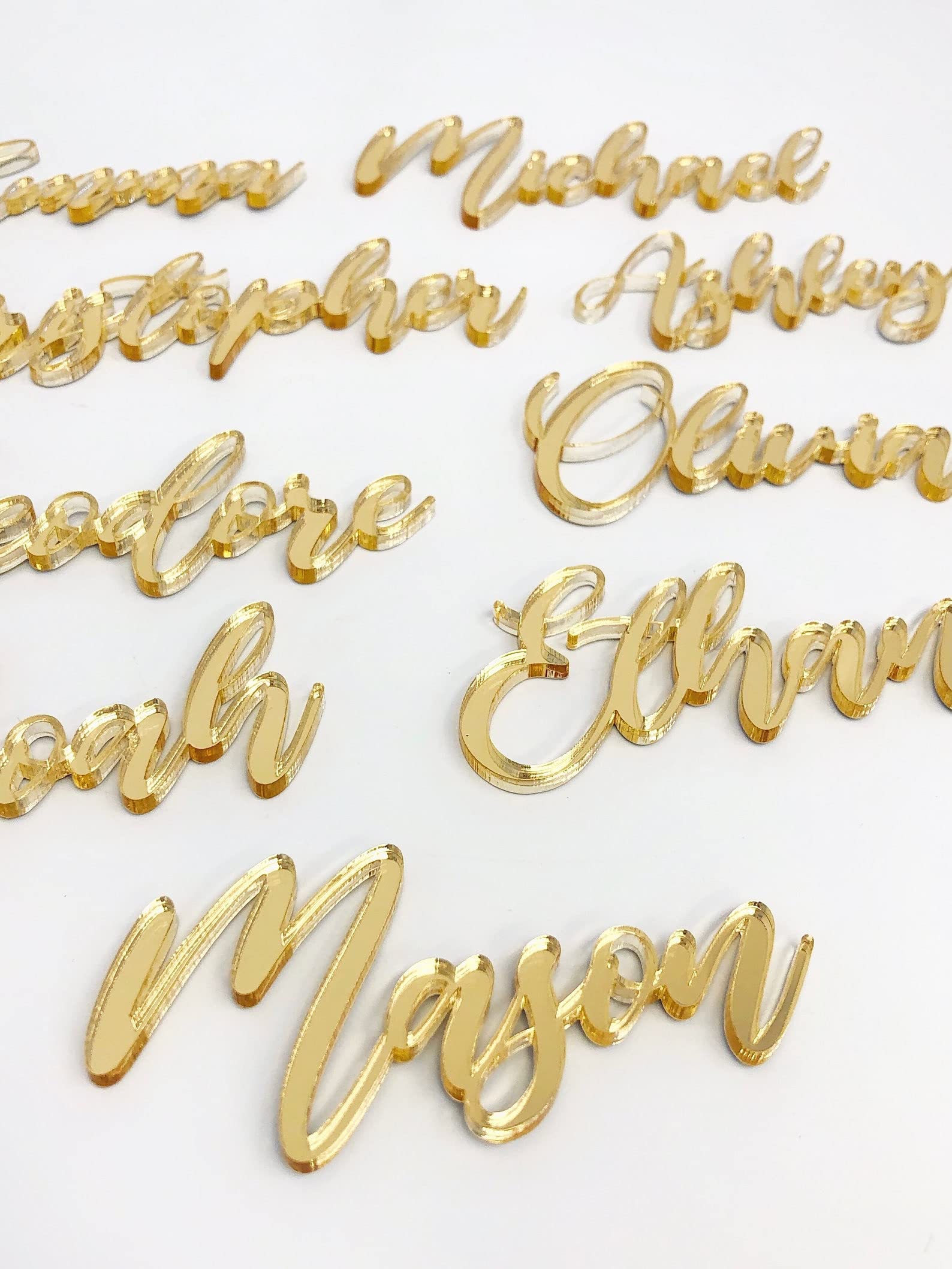 Customized Acrylic Name Tags for Place Setting, Personalized Place Cards for Weddings, Bridal Showers and Events, Cursive Laser Cut Seating Cards