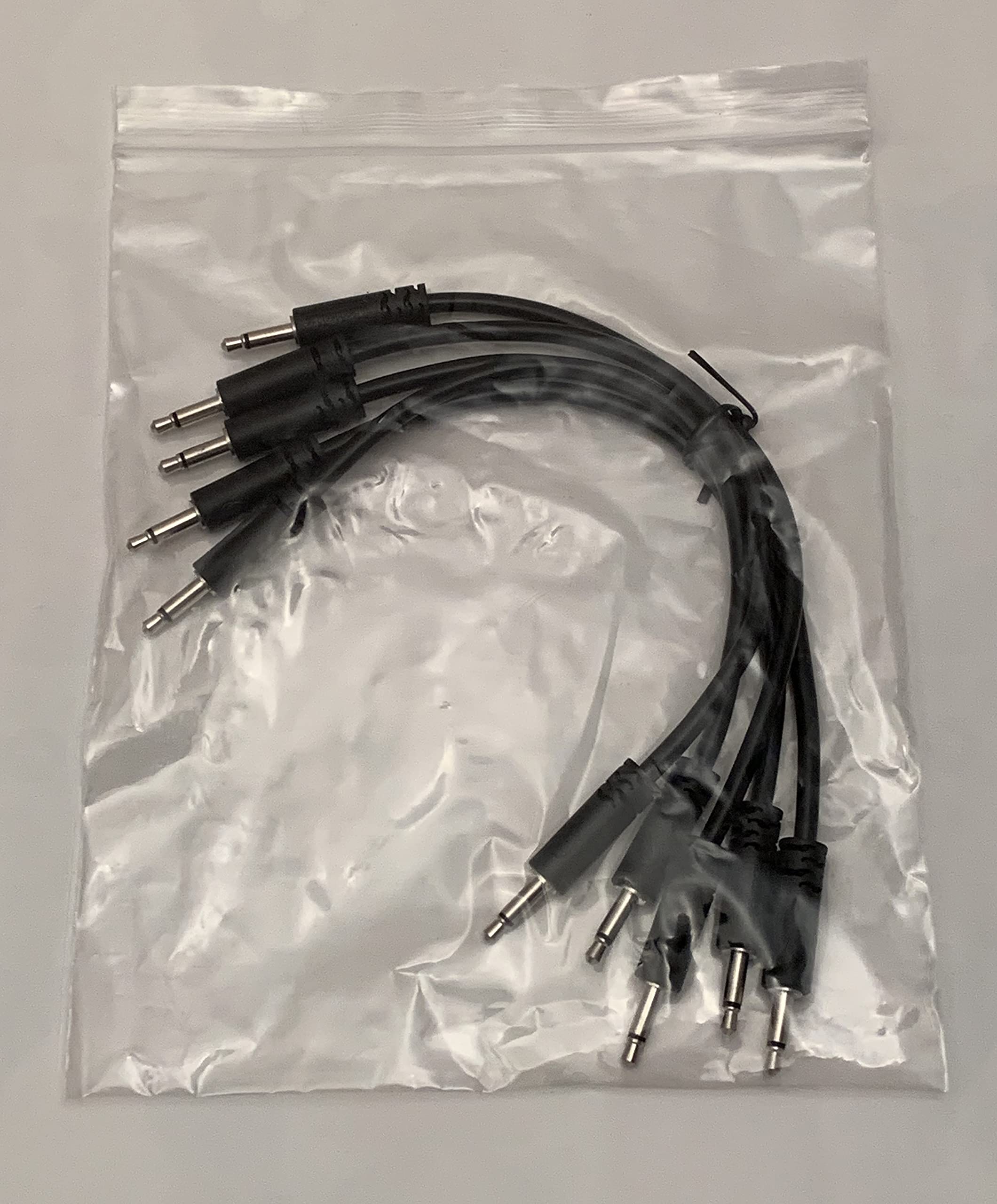 Luigis Modular Supply Spaghetti Eurorack Patch Cables - Package of 5 Black Cables, 6 (15 cm)
