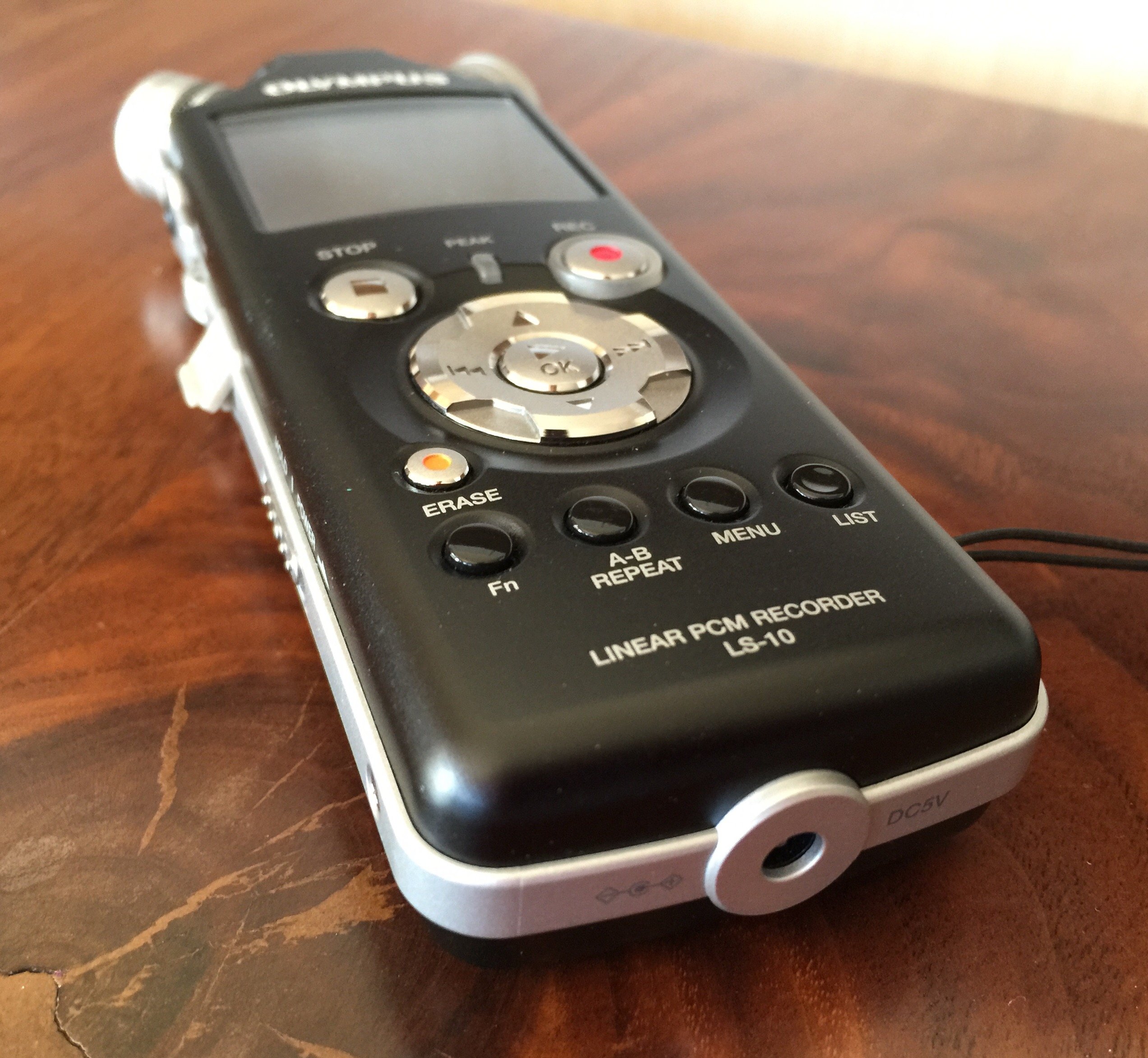 OM Digital Solutions LS-10 Linear PCM Recorder