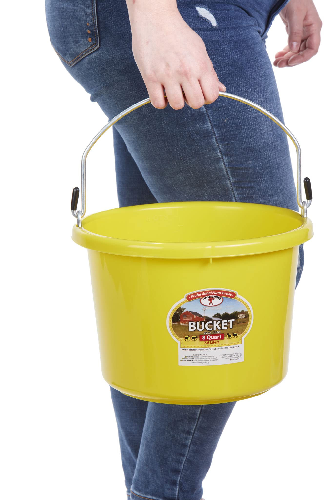 Little Giant® Plastic Animal Feed Bucket | Round Plastic Feed Bucket with Metal Handle | Made in USA | 8 Quarts | Yellow