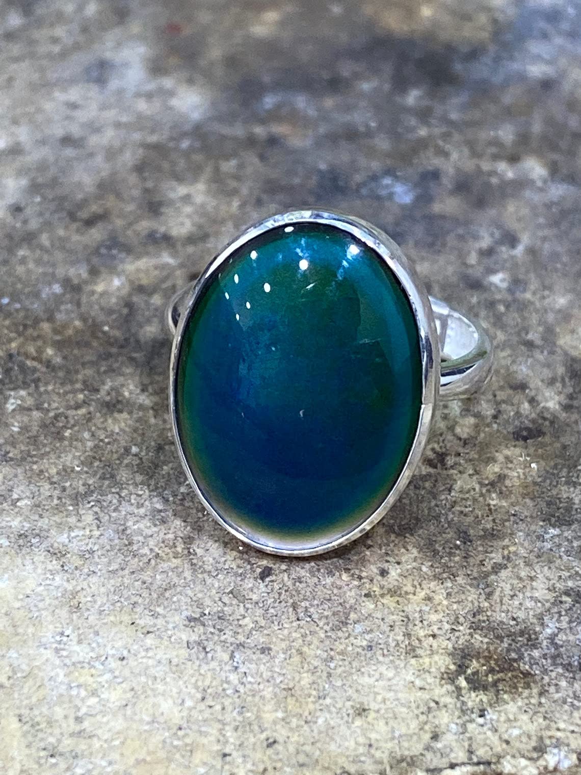 Silver Oval Sense Stone Ring, Handmade Ring, Color Changing Ring, Color by Temperature Mood Charm, 925k Sterling Silver Ring