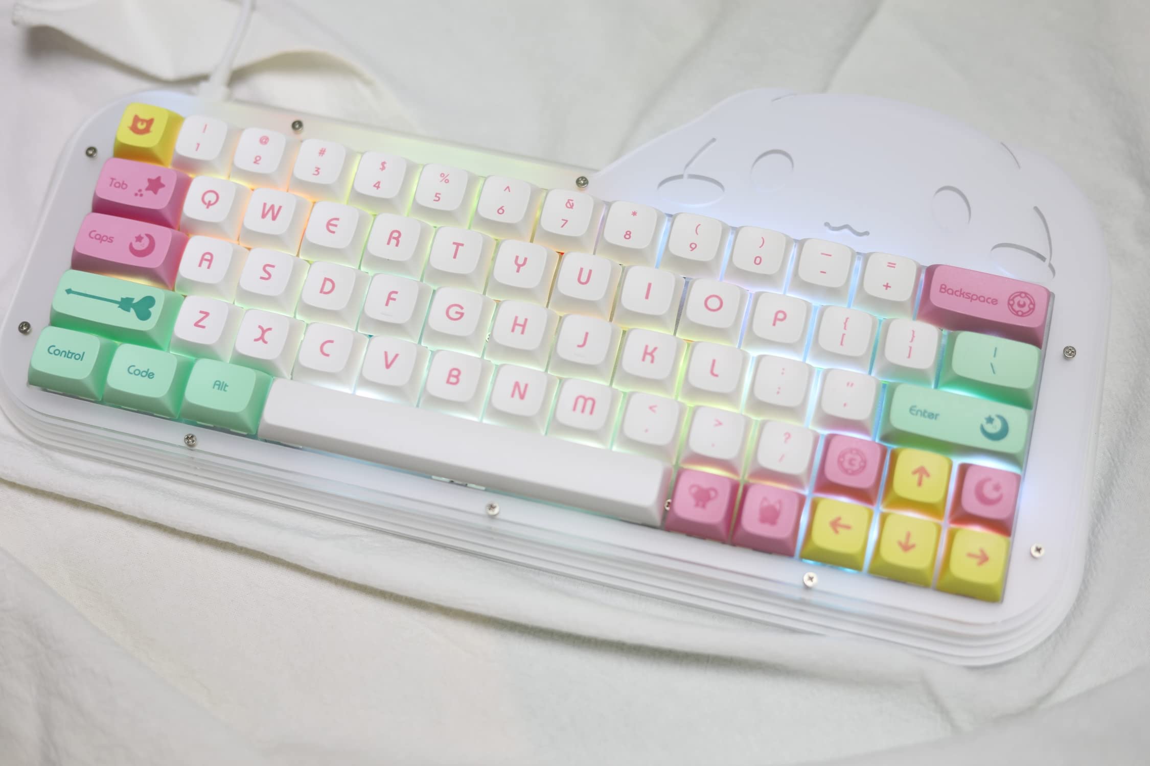 Cmokifuly Dog Cute Keyboard 60% Mini 64 Keys Mechanical Keyboard Kit,RGB Backlits Hotswap 5pin Socket Type-C Wired DIY Keyboard PCB Plate Stacked Case,Programmable VIA Gaming Keyboard Kit (Dog)