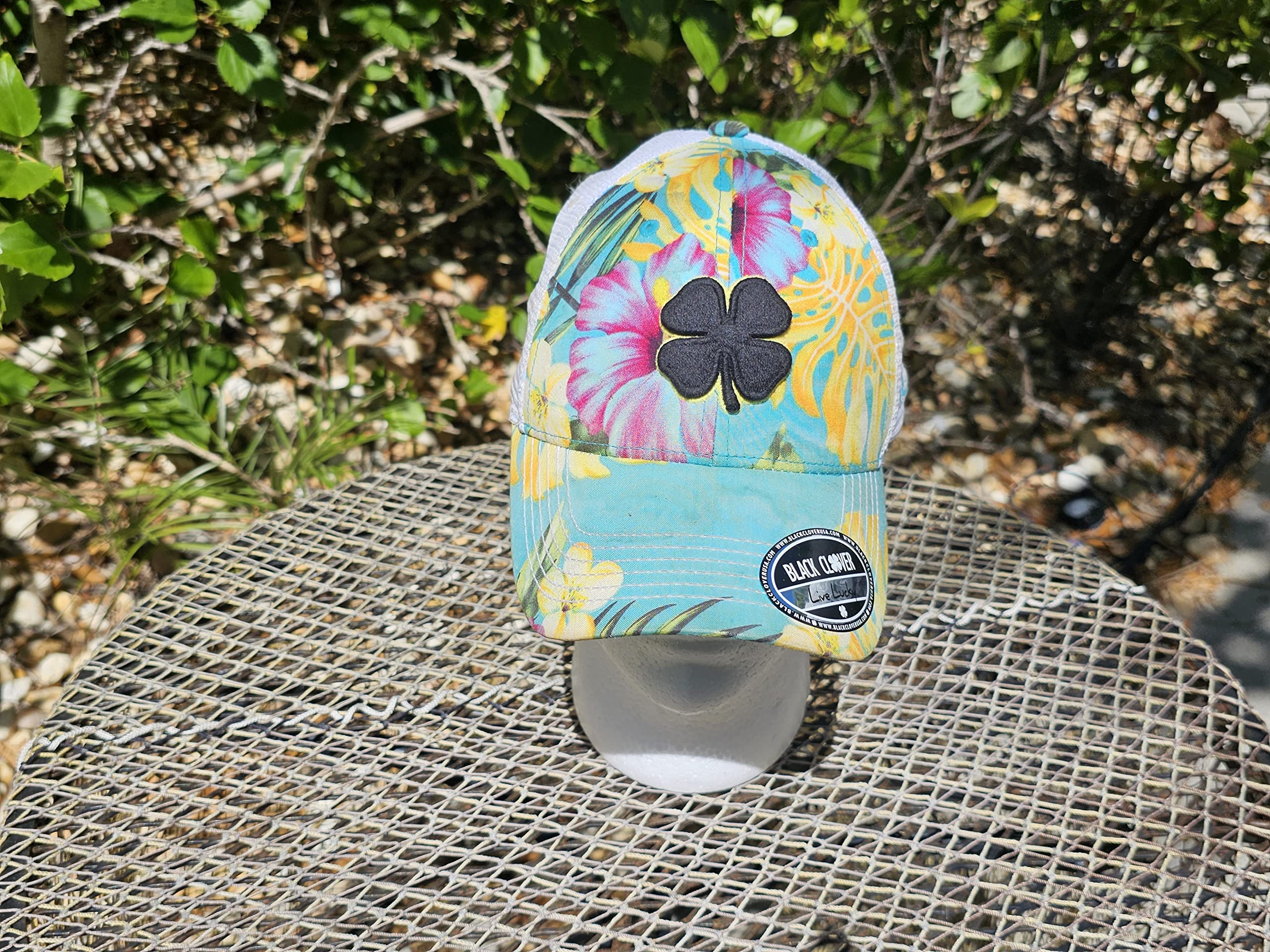 Black Clover Island Lu 5 - Black/Yellow/Tropical/White Mesh - Adjustable