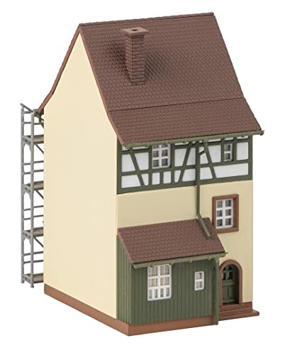 Faller 232175 N Scale 1:160 Kit of Old-Town House with Scaffolding - New