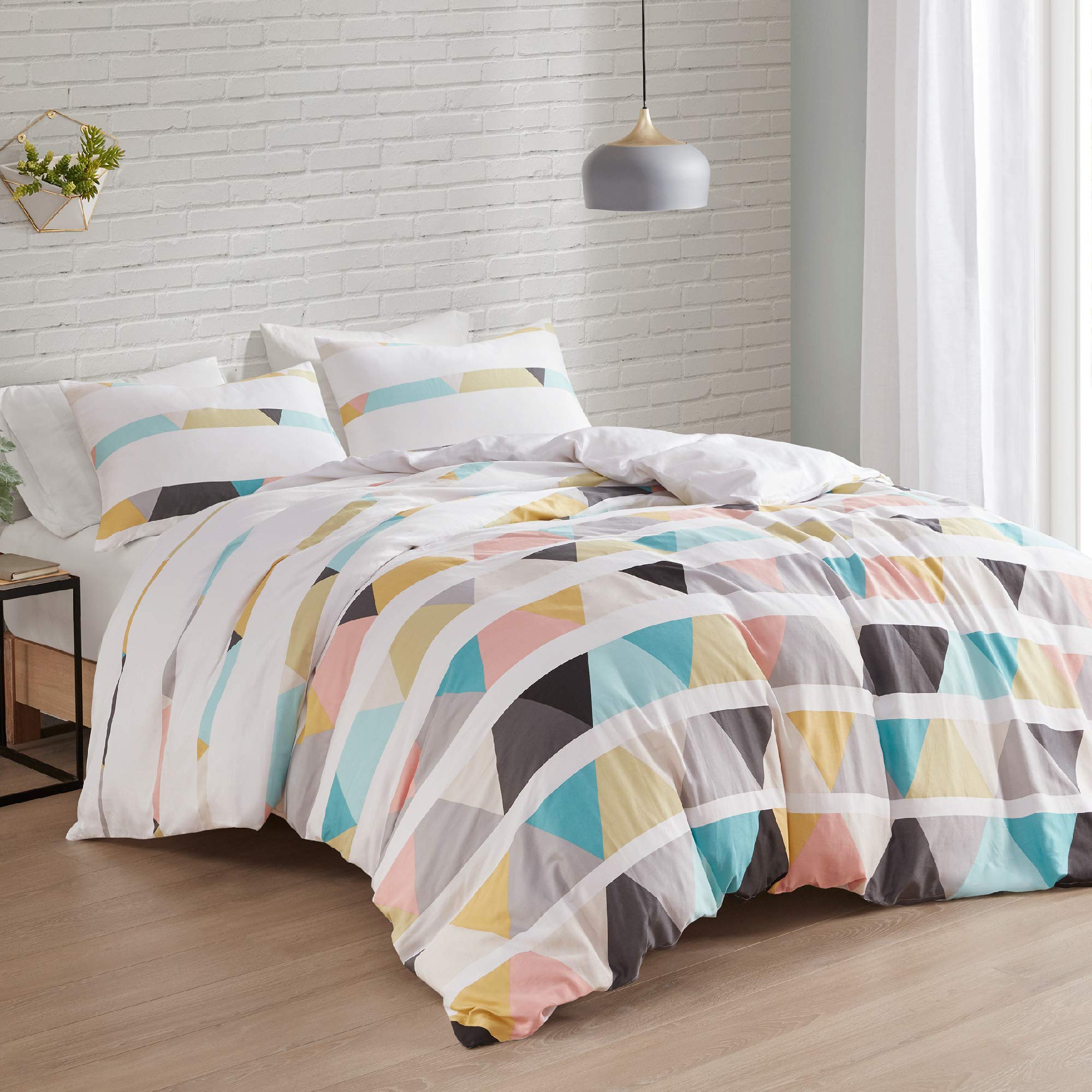 INTELLIGENT DESIGN Reversible 100% Cotton Sateen Duvet - Breathable Comforter Cover, Modern All Season Bedding Set with Sham (Insert Excluded), Storke, Colorful Stripes King/Cal King