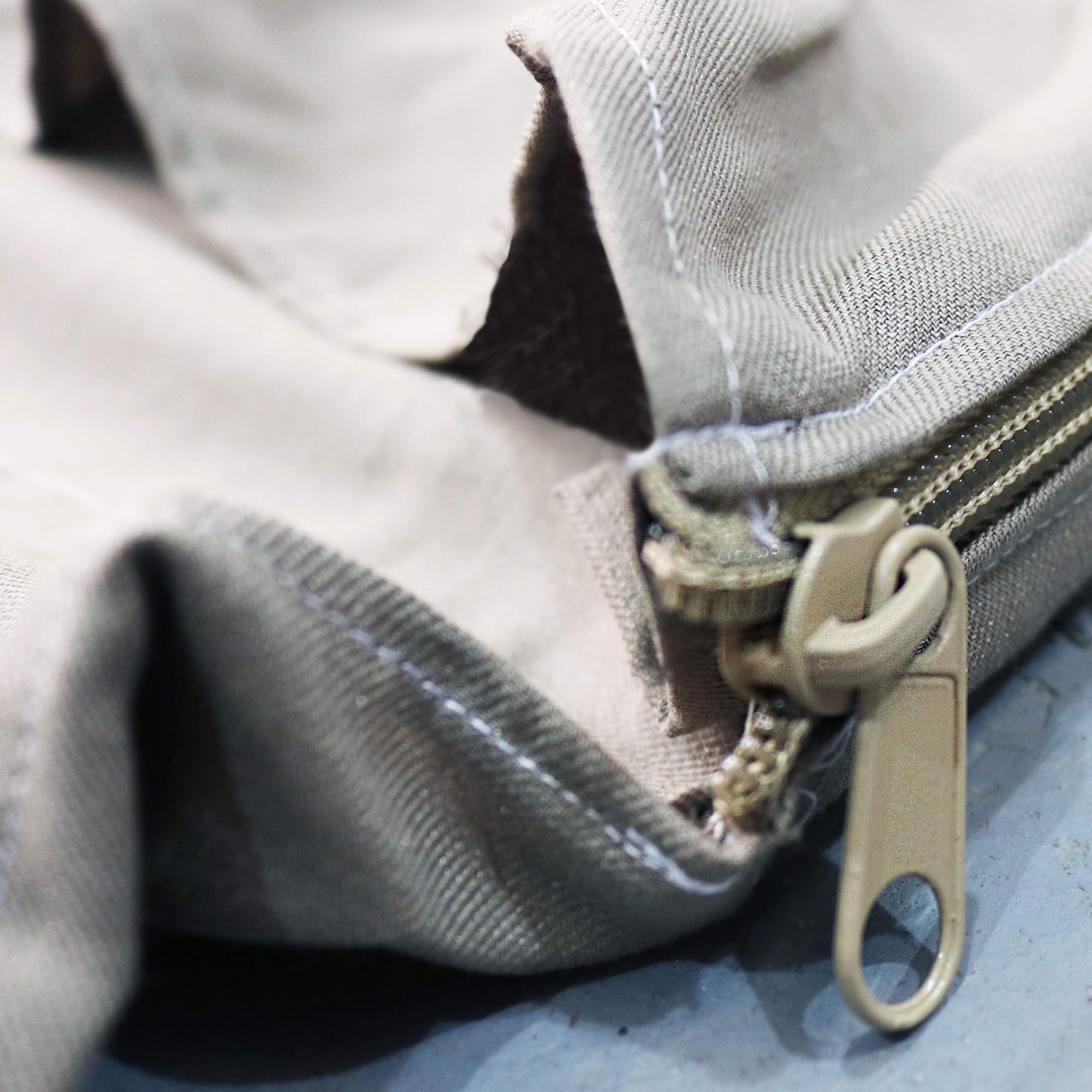 Blocbag EMF Protective Sleeping Bag (35.5" x 79") Keeps You Safe from Everyday Harmful EMF Radiation. Perfect for When You are Sleeping Outside of The Home Environment.
