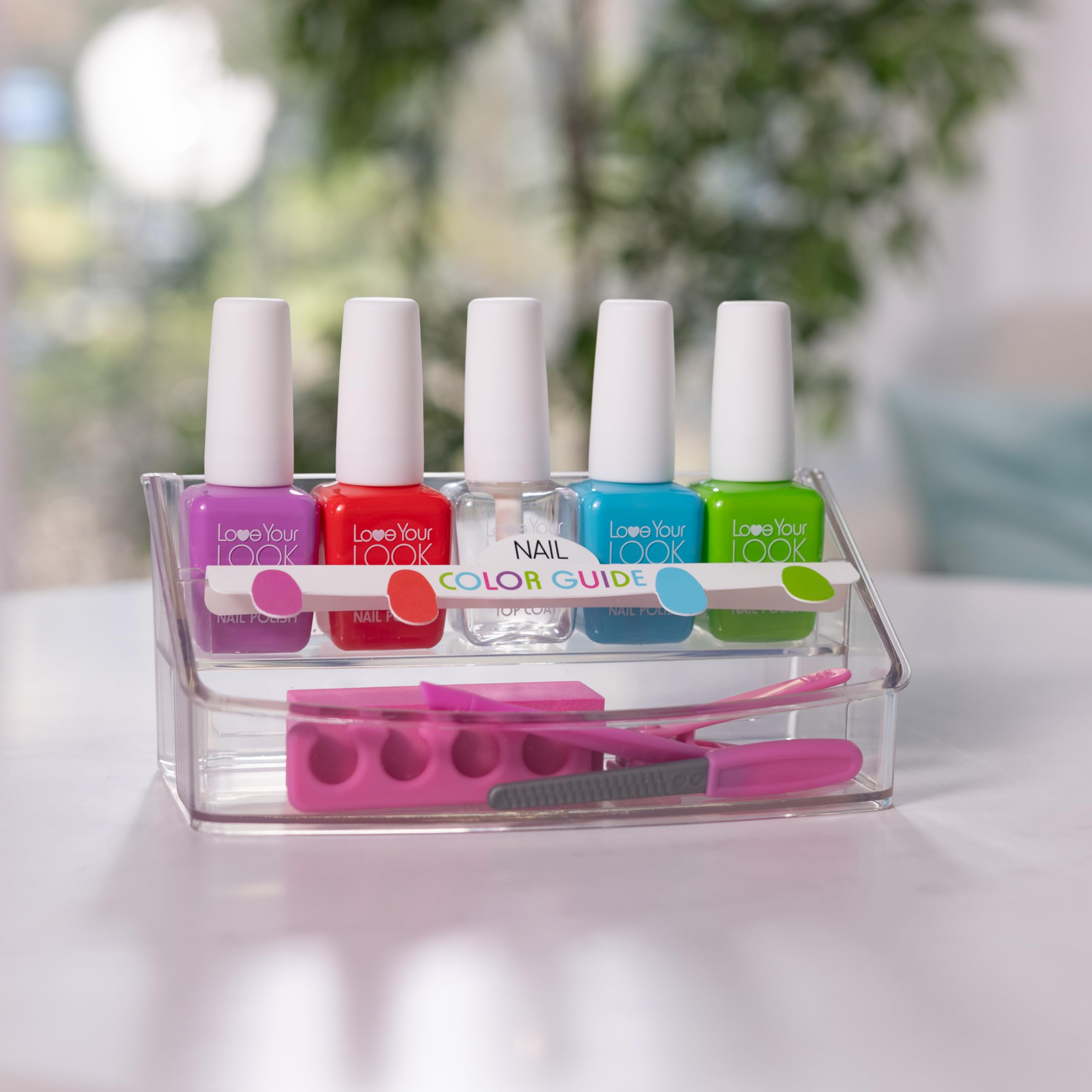 Melissa & Doug Love Your Look Pretend Nail Care Play Set β 20 Pieces for Mess-Free Play Mani-Pedis (DOES NOT CONTAIN REAL COSMETICS) , Pink