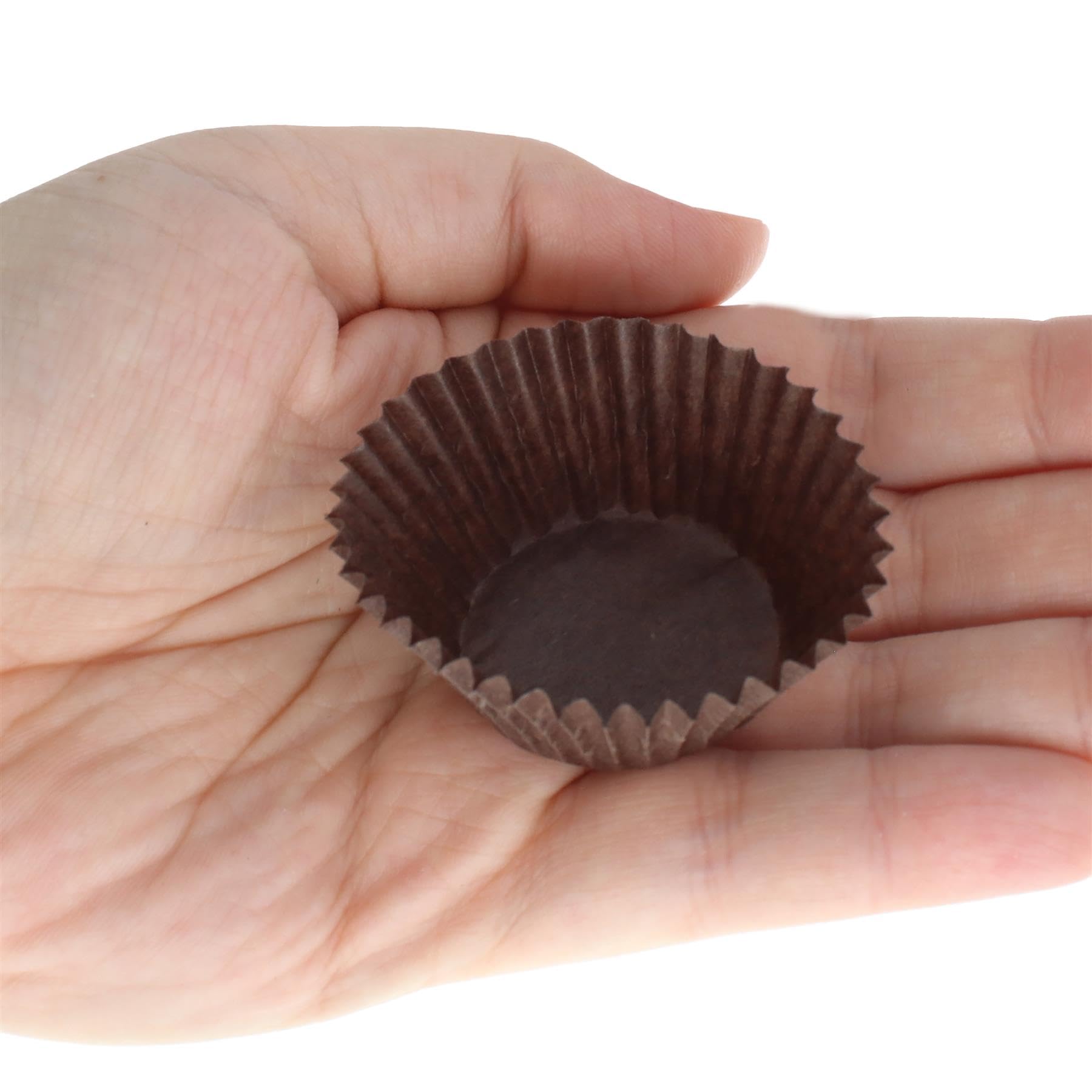 Cybrtrayd 1000 Count No.6 Glassine Paper Candy Cups, Brown