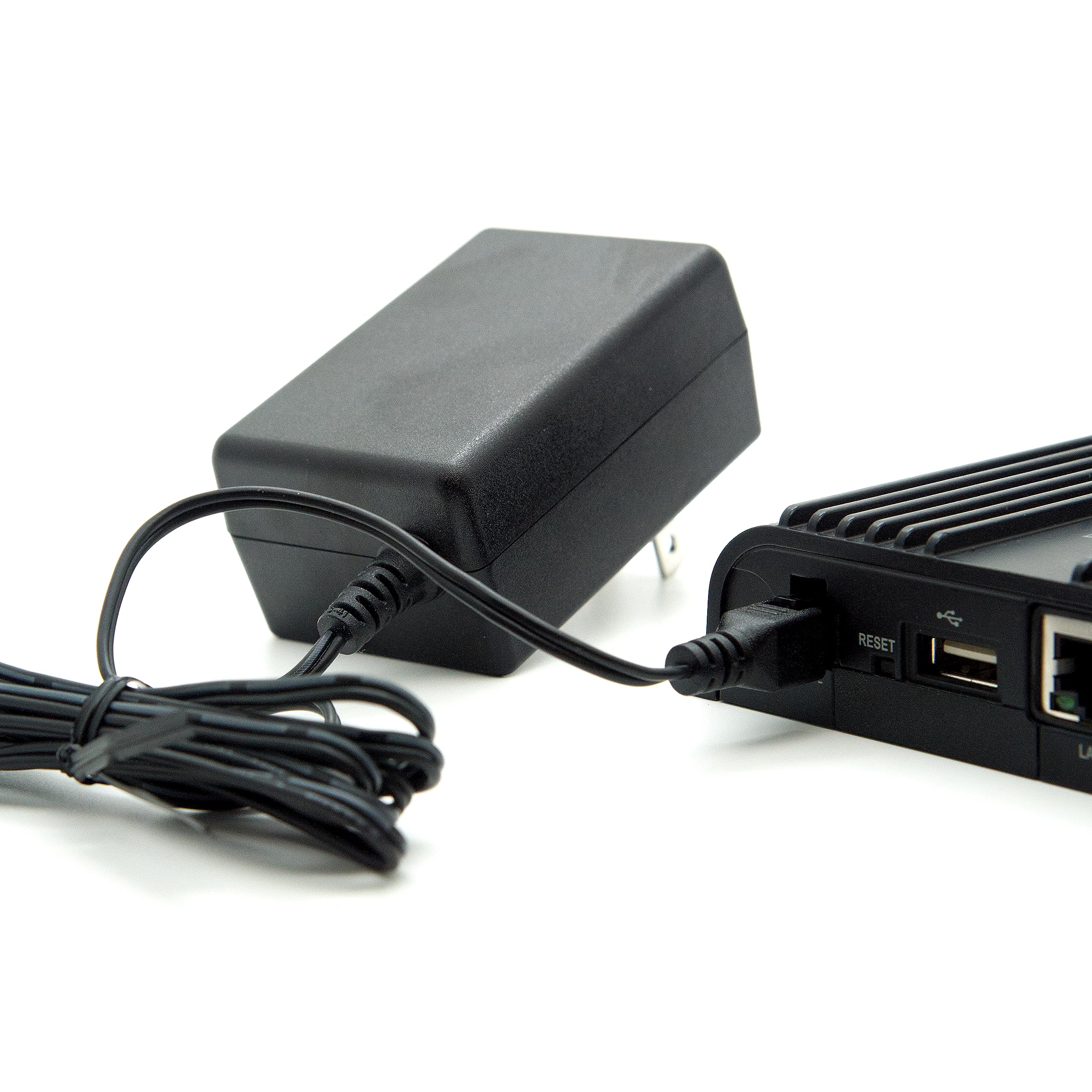 Cradlepoint Replacement Wall Power Supply for All Versions of IBR Series, E300, R1900 P/N 170716-000