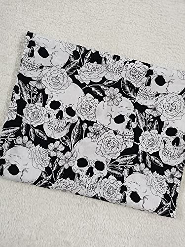 PUMCRAFT Sewing Fabric 4pcs 30 X 25cm Rose Skeleton Skull Cotton Fabric Floral Ghost Halloween Sewing Clothing Tissue Telas Textile Patchwork Bundle DIY - 30cm X 25cm Fabric Patchwork Craft