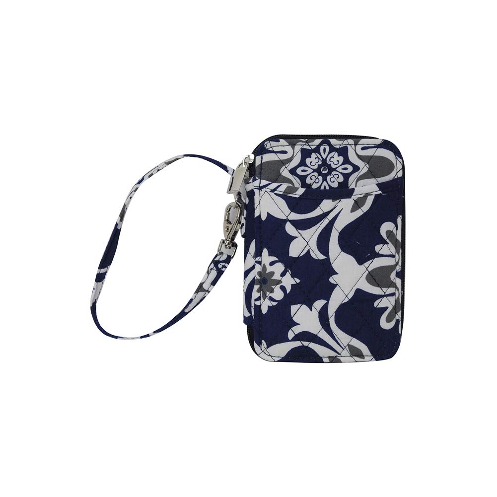 NGIL Quatro Vine Pattern Quilted Wristlet Wallet