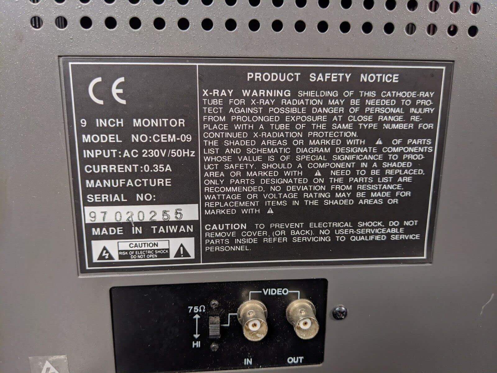 CEM-09 9" Black and White CRT Video Monitor/B/W / 230V 50HZ / European Plug