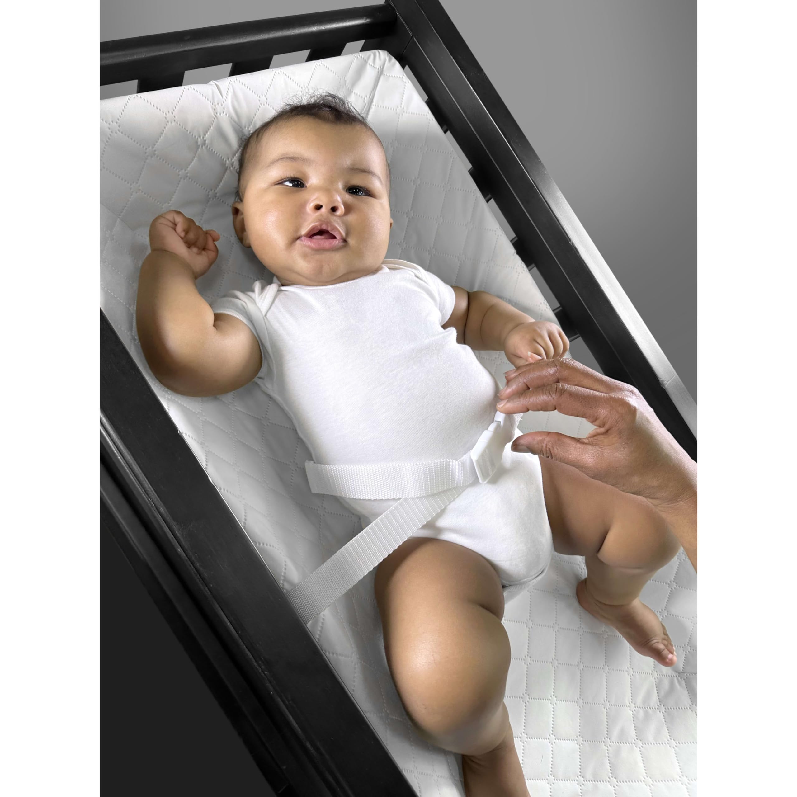 Summer by Ingenuity 4-Sided Changing Pad – Durable Quilted Changing Pad Made with Waterproof Material, Includes Infant Safety Belt with Quick-Release Buckle