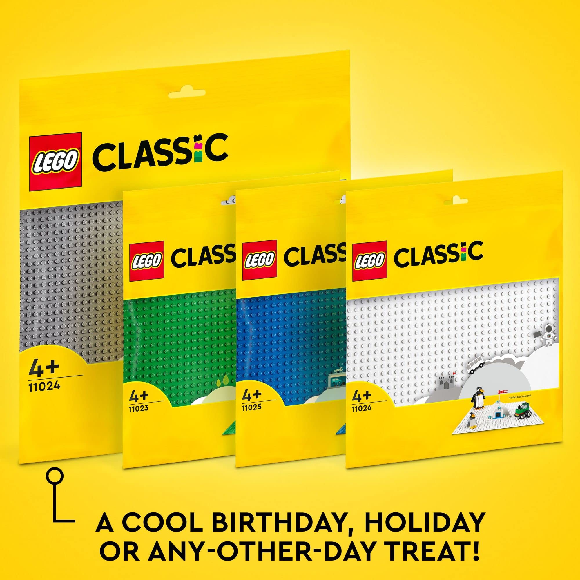 LEGO Classic White Baseplate, Square 32x32 Stud Foundation to Build, Play, and Display Brick Creations, Great for Snowy and Winter Landscapes, 11026
