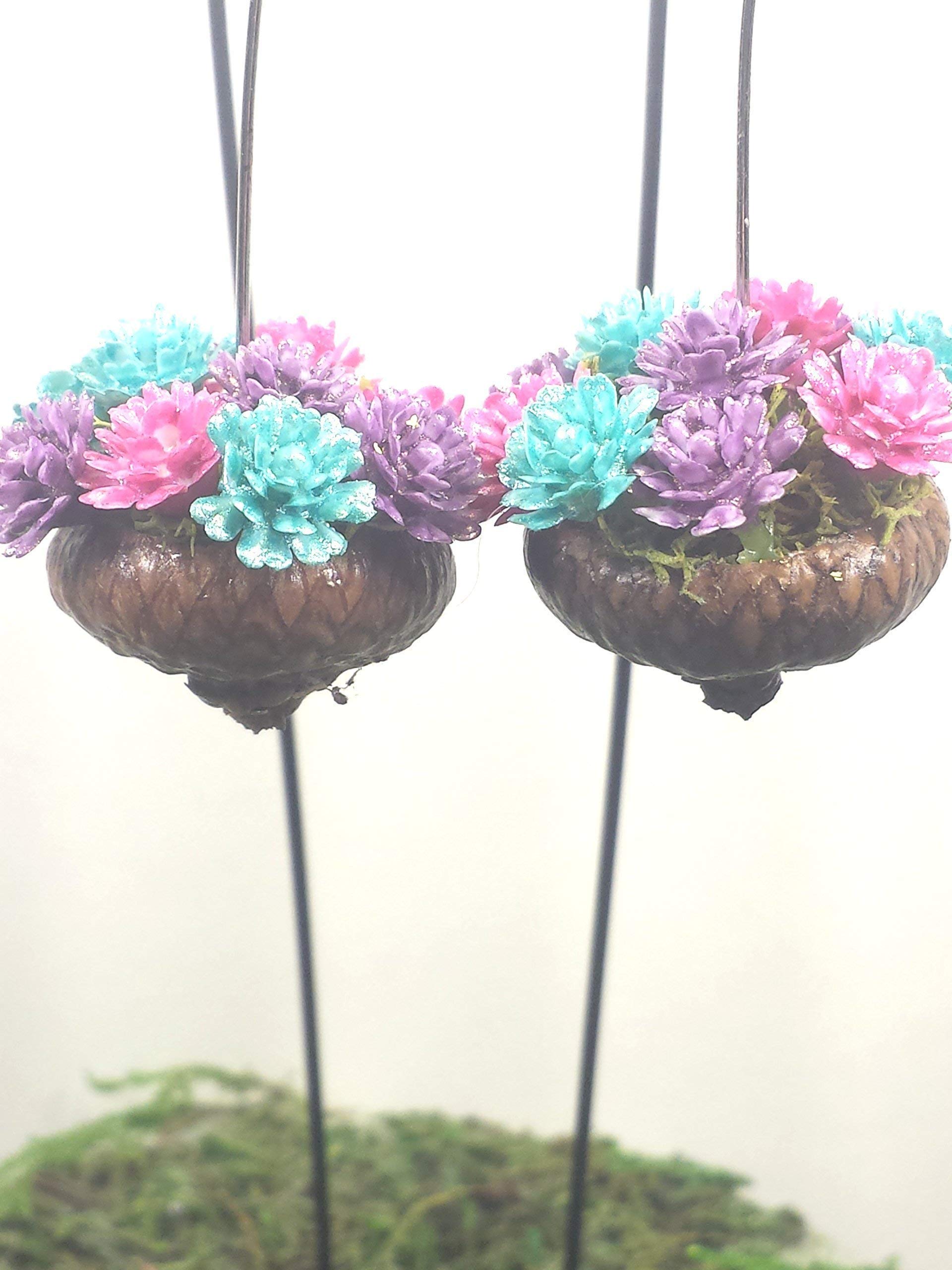 Fairy Garden Accessories. Set of 2. Miniature Hanging Flower Baskets. Acorn Planters. Dollhouse, Terrarium Décor.