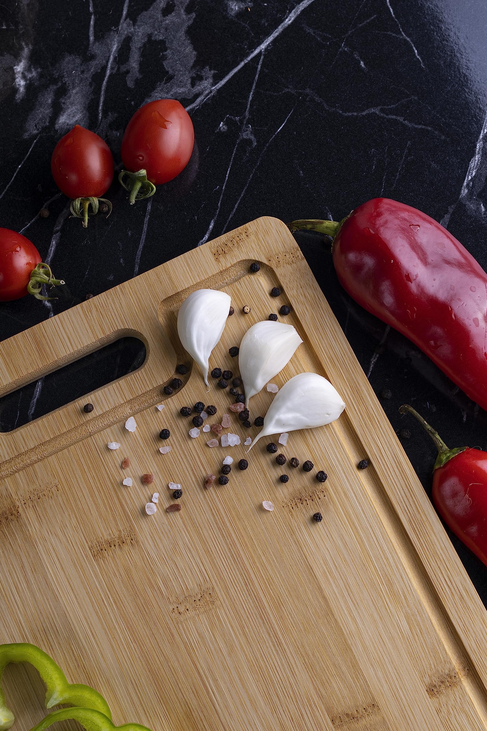 Bambum Livada - Bamboo Cutting Board with Built-In Knife Sharpener, Cutting Board with Juice Groove and Handle