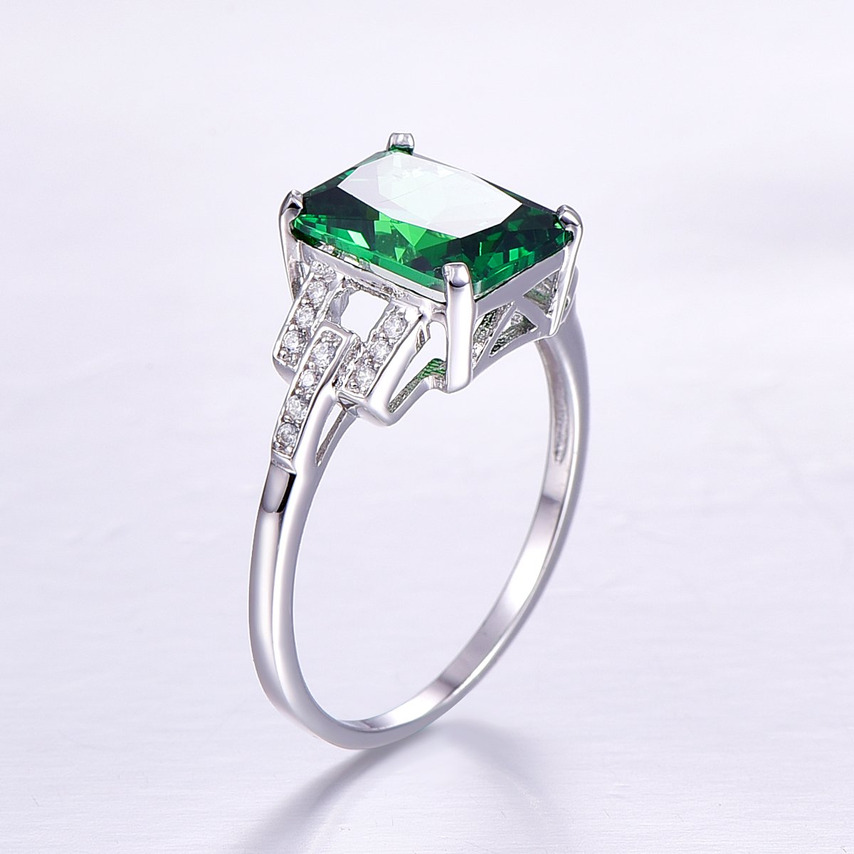 BONLAVIE 2.5ct Women's Created Emerald Rings May Birthstone Ring 925 Sterling Silver Ring Wedding Ring Anniversary Emerald Solitaire Engagement Ring Size 8