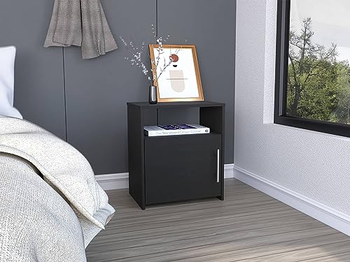 Epinki Nightstand, One Shelf, Single Door Cabinet, Metal Handle -Black, Wood, Bedside Table for Bedroom
