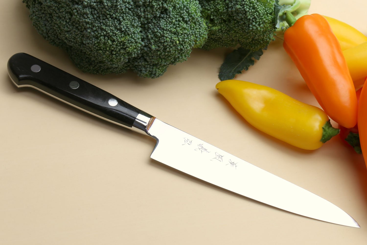 Yoshihiro High Speed Steel Petty Utility Chefs Knife (Black Pakkawood Handle) (5.3'' (135mm) & No Saya)