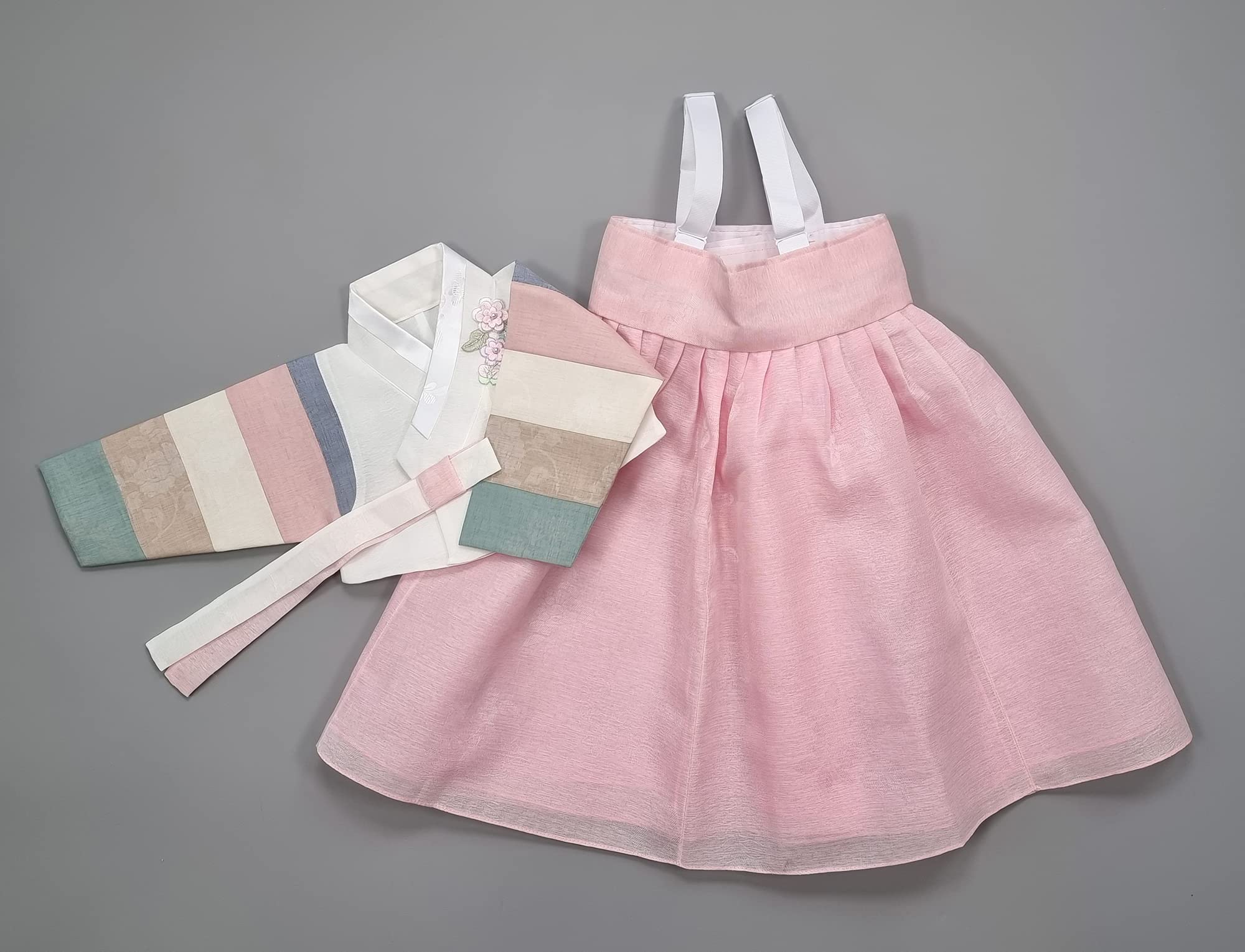 hanbok store Hanbok Baby Girl Korea Traditional Clothing 100th Days Baikil Celebration Party Pink Saekdong Sleeve DDBG01 Medium