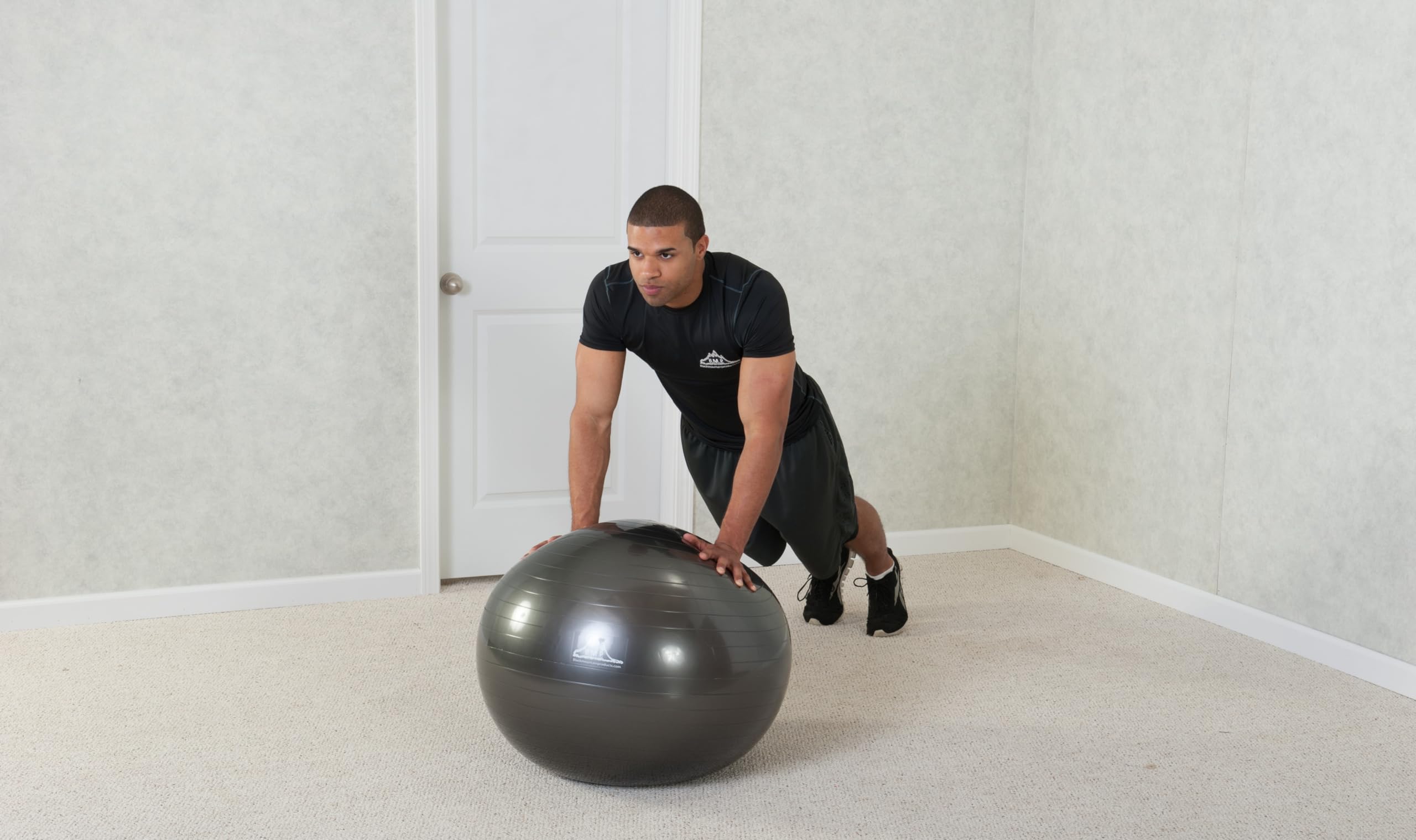 Black Mountain Products Profesional Grade Exercise Stability Yoga Ball, Foot Pump, Ball Plug, Plug Puller, 2000 Lbs Static Weight Capacity Antiburst 85cm Black