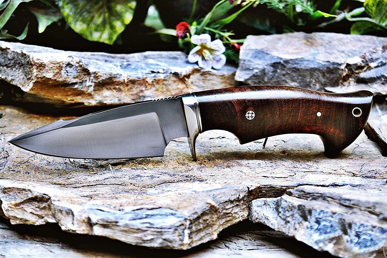 BIGCAT ROAR Handmade Damascus Hunting Knife - Bushcraft Fixed Blade Hunting Knife with Sheath and Walnut Wood Handle - 10″ EDC Skinning Knife - Cougar Hunter