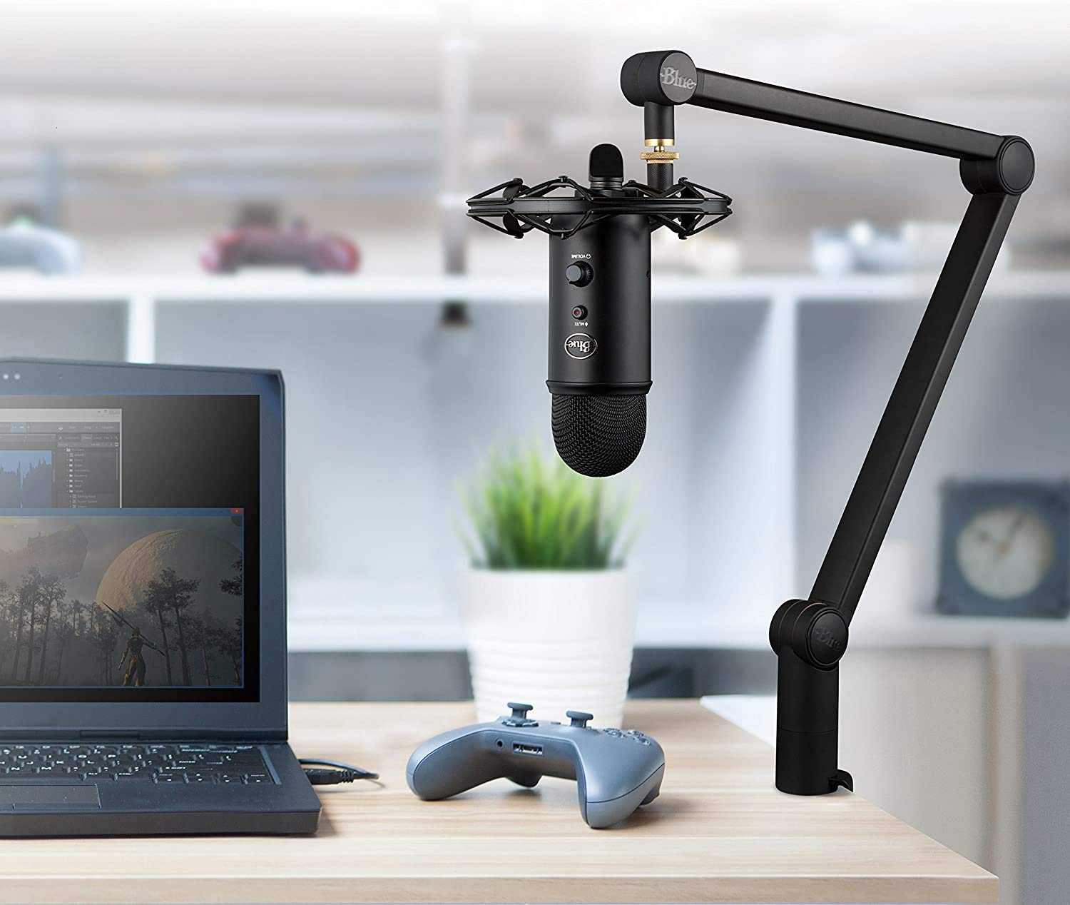 Blue Microphones Yeti Pro with Radius III Shockmount and Compass Boom Arm