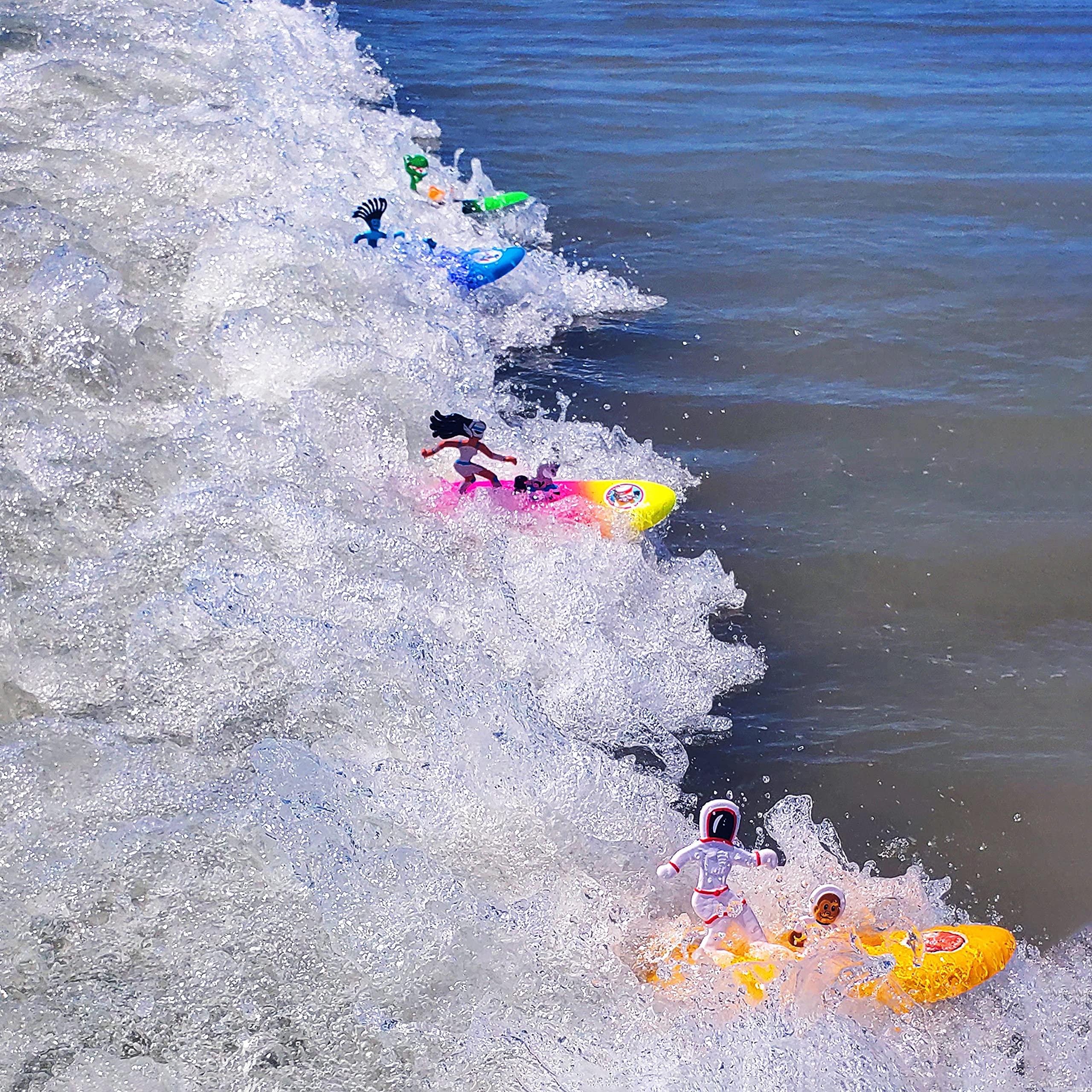 Surfer Dudes Legends & Surfer Pets Wave Powered Mini-Surfer, Pet and Surfboard Beach Toy - Teahupo'o Tiki and Toucan Tiki