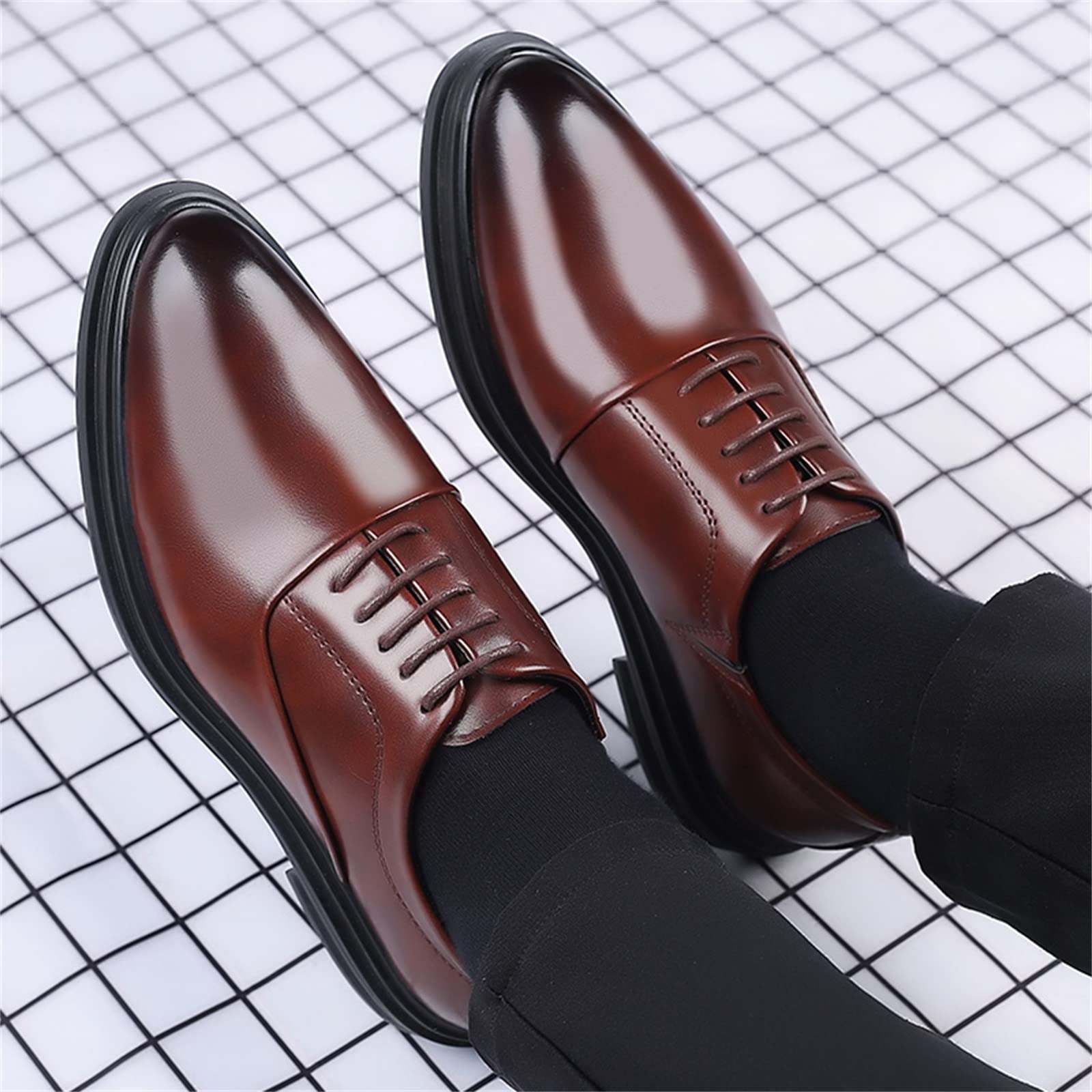 Classical Style Leather Shoes for Men Slip On PU Leather Low Rubber Sole Block Heel Work Mens Leather Tan Dress Shoes