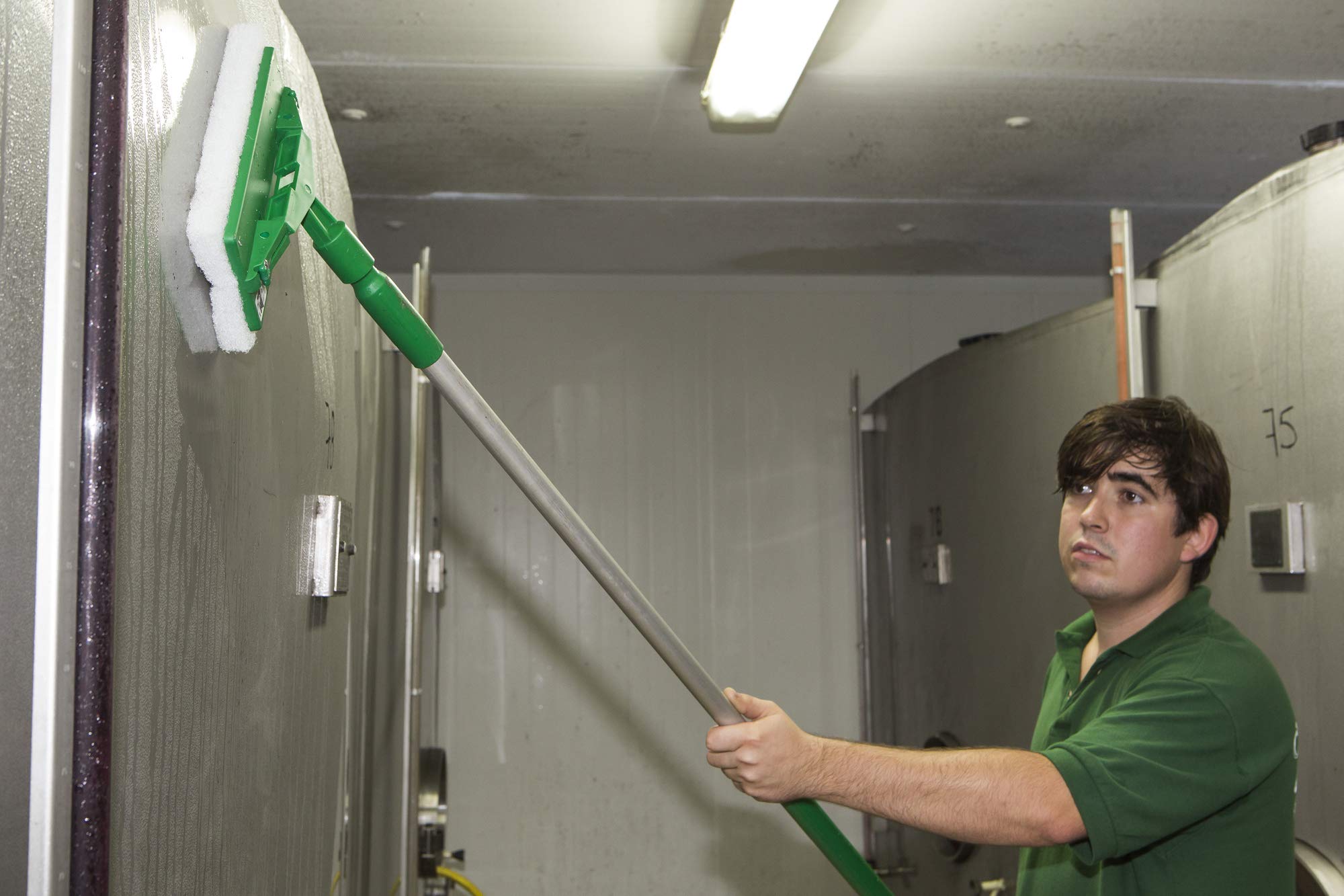 Vikan, Green Handle,59",AL, 2937