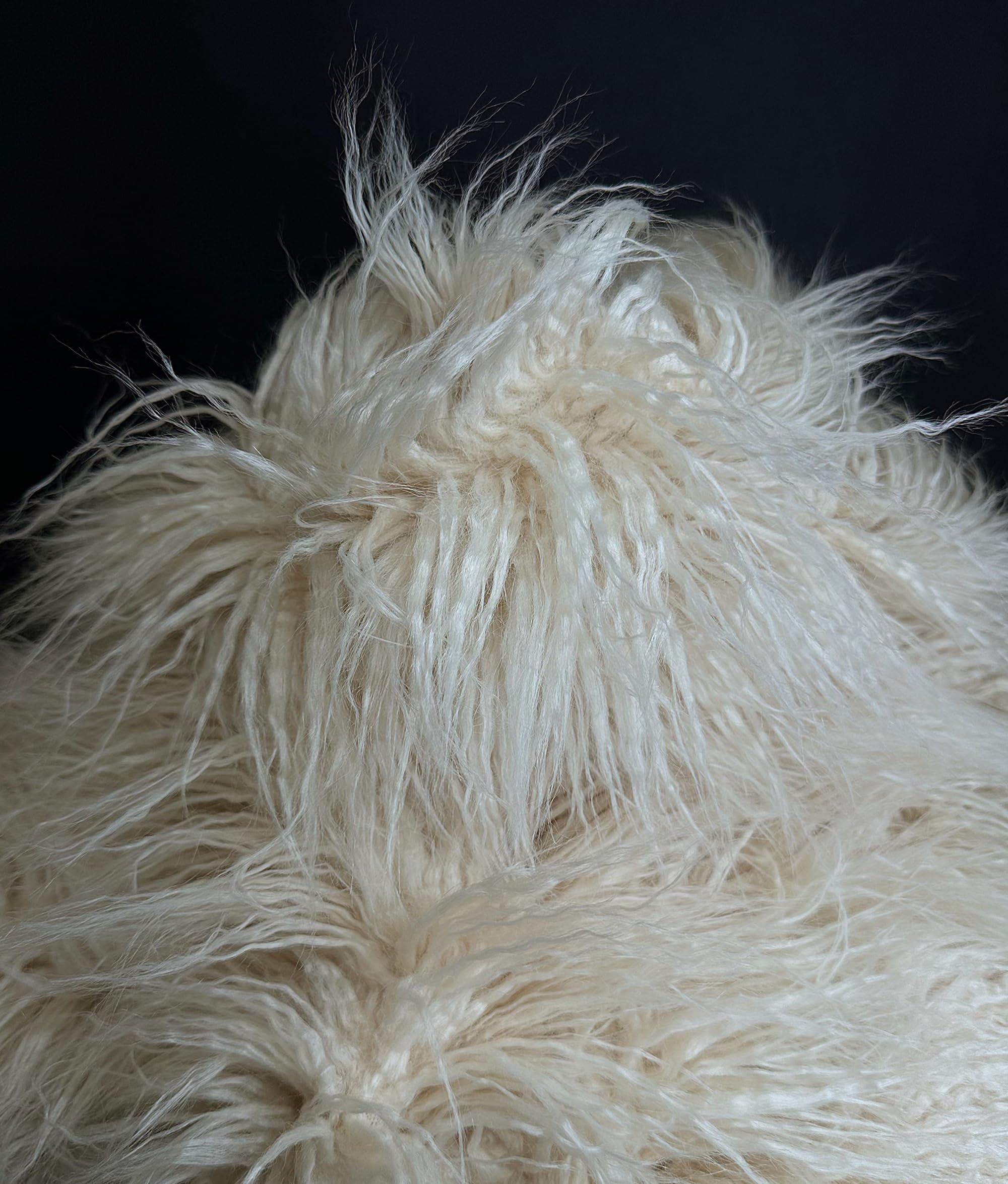 Fabric Empire 2.3oz Faux Curly Yak Fur Fabric 3.5" Long Pile Japanese Yarn / 58" Wide/Sold by The Continuous Yard (Latte Cream)
