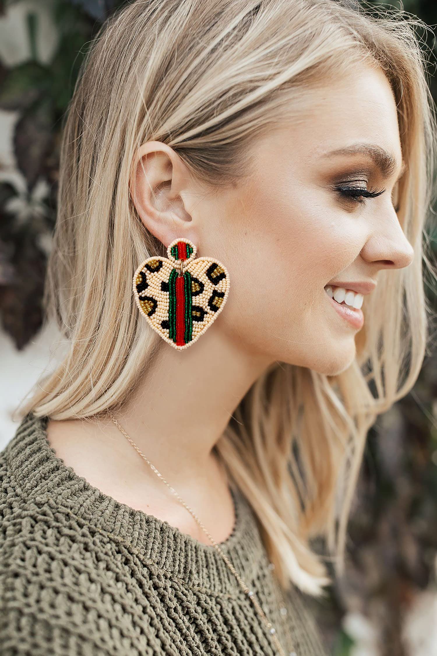 Beaded Dangle Earrings for Women Leopard Pattern Bead Heart Earrings Boho Statement Drop Earring Studs for Holiday Birthday Valentineās Day Gifts
