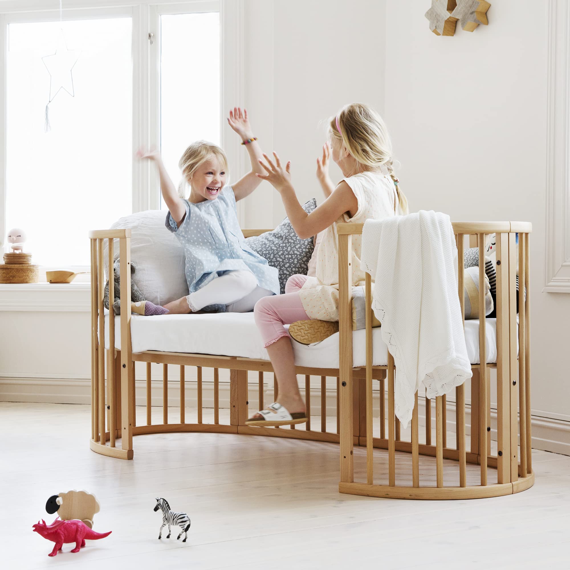 Stokke Sleepi Junior Mattress, White - Made from Breathable, Hypoallergenic Foam - Provides Support & Comfort - Includes Soft, Non-Toxic Cover