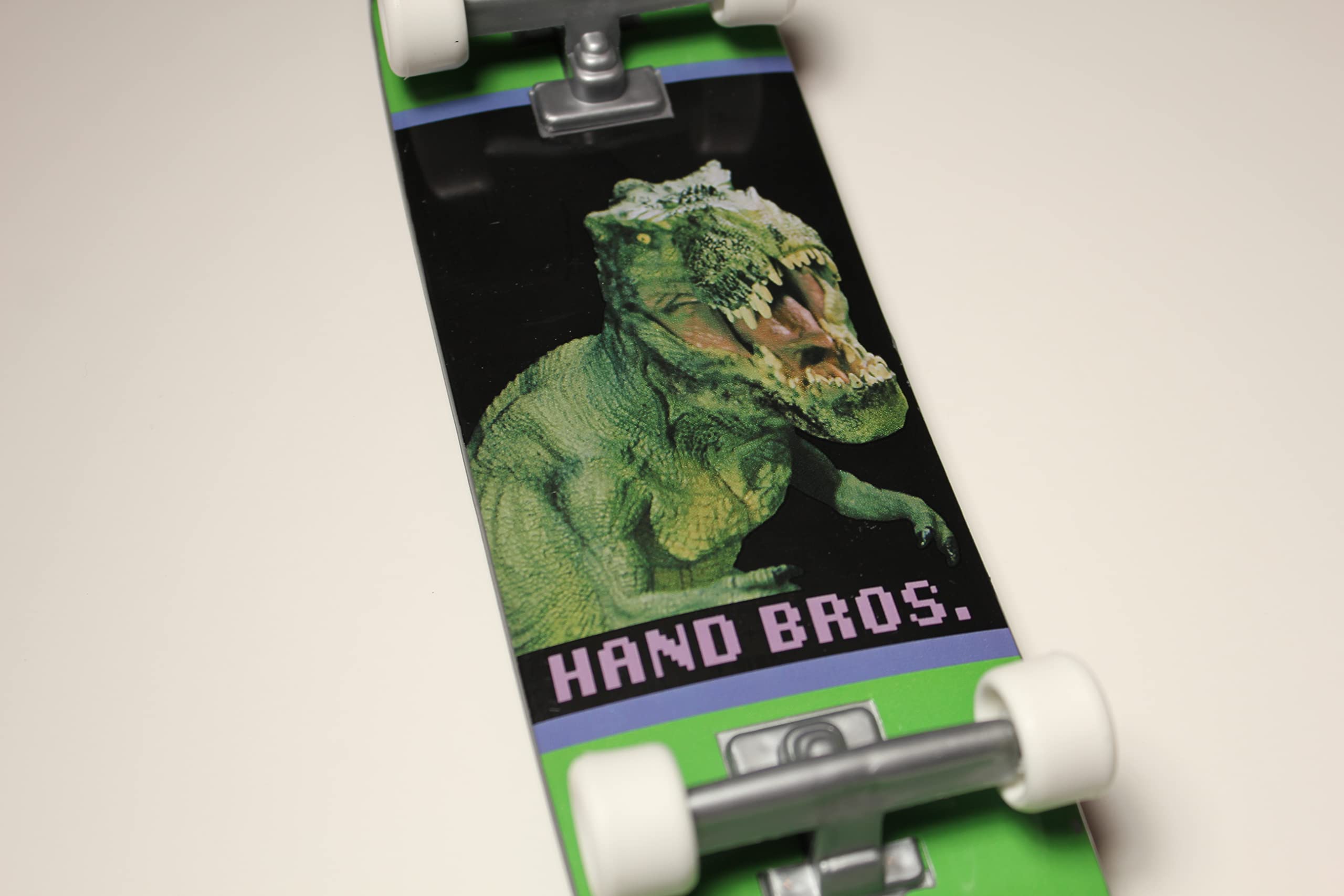 HANDBROS Handboard Skateboard 27cm 10.5 inch Tech Large Finger Board W/Grip 'T REX'