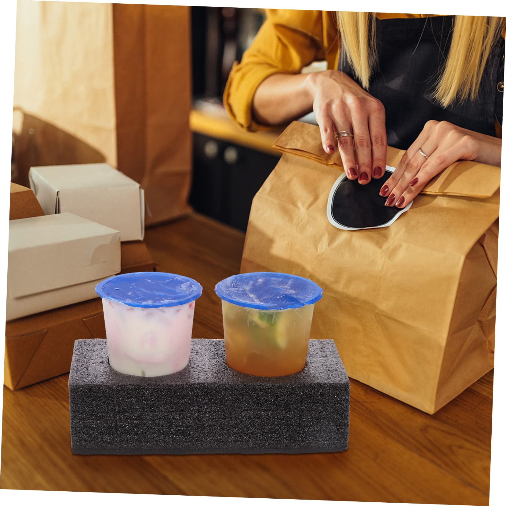 BCOATH 4 Pcs Cup Holder Milk Tea Holders Drink Carrier Tray to Go Coffee Holder Drink Carry Holder Cup Carrier Tray Tray Black Trays Takeout Cup Trays Cold Drink Pearl Cotton Sofa