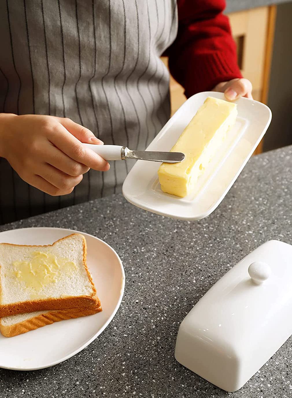 Butter Dishwith Lid for Countertop, Ceramics Butter Keeper Holder With Airtight Cover,Butter Container for Counter or Fridge, White Butter Holder
