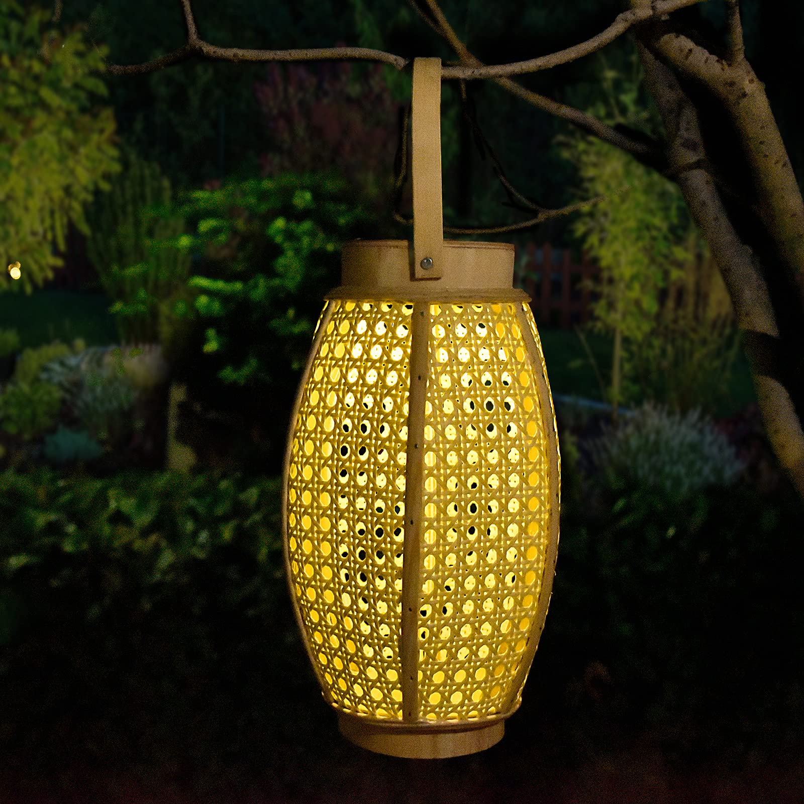 Solar Lanterns Outdoor Hanging - Outable Solar Rattan Woven Lantern Lamp with Handle for Hanging, Auto ON/Off Table Lantern Garden Patio Yard Home Decoration with Warm LED Light