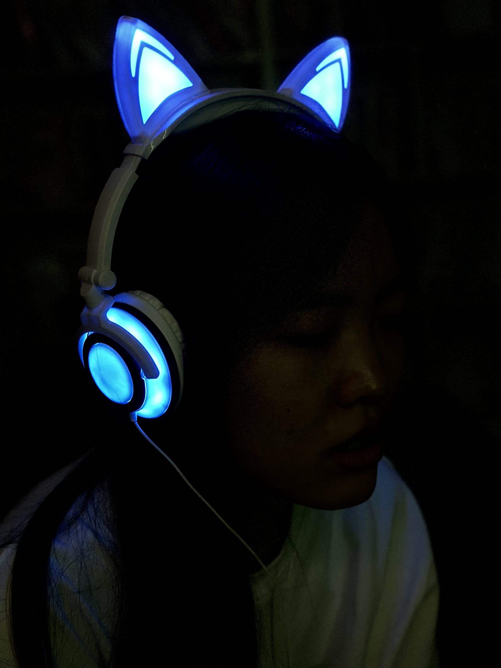 Olyre Wired Headphones with Microphone for Kids/Girls/Boys/Women,On-Ears Adjustable Stereo Foldable LED Cat Kitty Gift Headset Compatible with Computer Tablet PC iPad Smartphone(White)