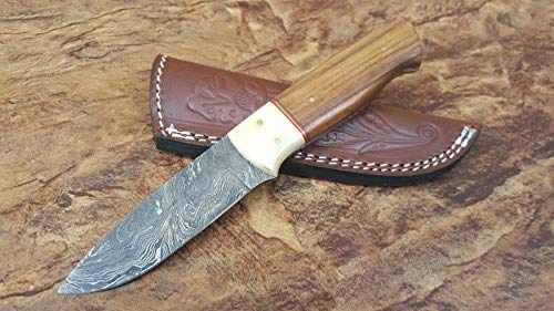 Carepro Hand Forged Damascus Steel Knife Wooden Handle Custom Made Hunting Knife