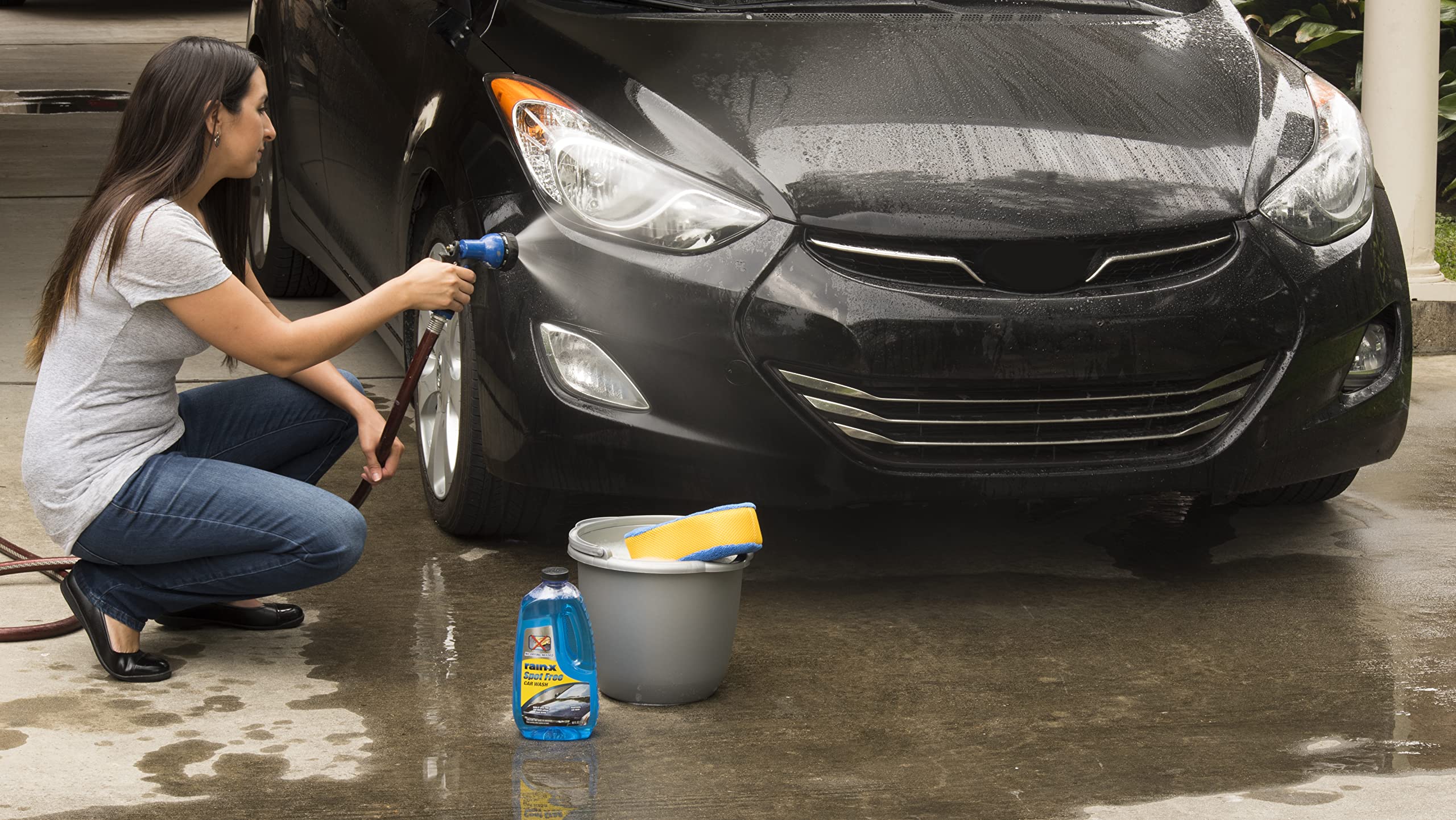 Rain-X 620034 - 48 fl oz - Deep Cleaning, High Foaming Soap Provides Spot Free Shine with No Towel Or Hand Drying Needed, Better Than Any Other Traditional Car Wash Cleaner