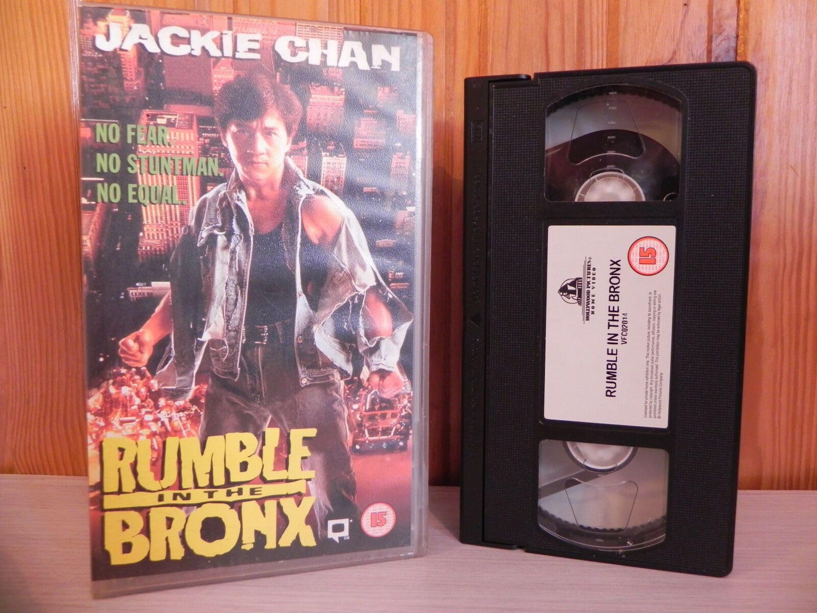Rumble in the Bronx [VHS]
