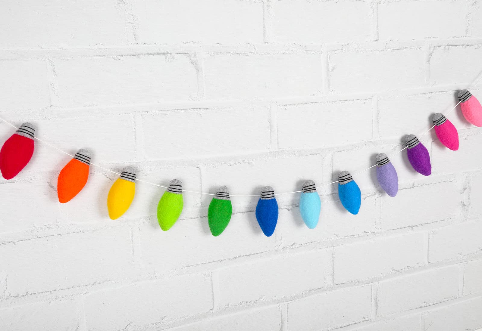 Whaline 6.6Ft Christmas Felt Light Garland Banner 12 Colors Light Bulbs Shape Rainbow Banner Xmas Colored Decorative Bunting Garland for Xmas Tree Christmas Party Holiday Home Mantel Wall Decoration