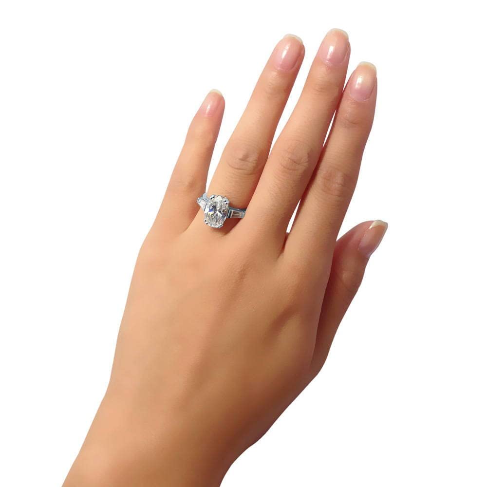 BERRICLE Sterling Silver 3-Stone Wedding Engagement Rings Oval Cut Cubic Zirconia CZ Anniversary Ring for Women, Rhodium Plated Size 9